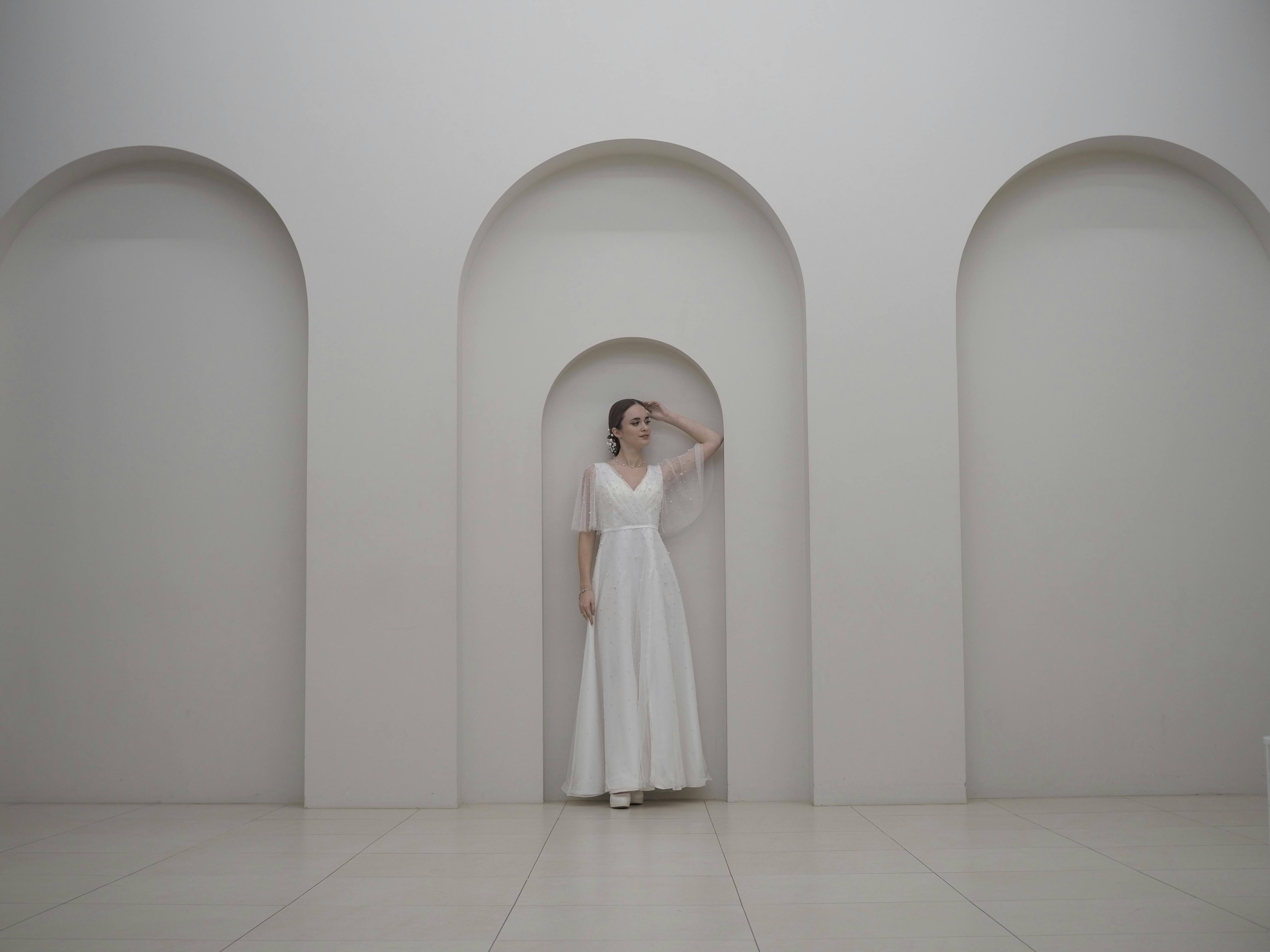 Man Inside Church Photos, Download The BEST Free Man Inside Church ...