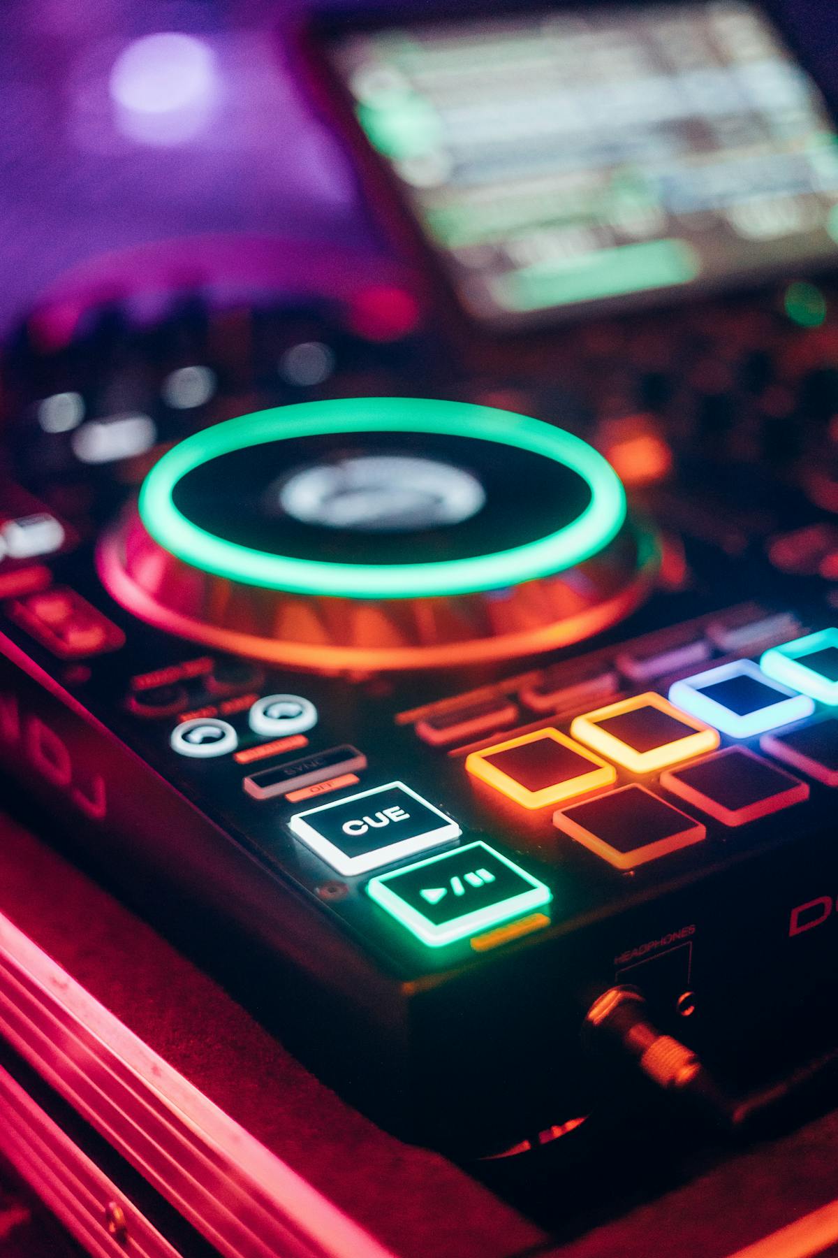 Dj Decks Photos, Download The BEST Free Dj Decks Stock Photos & HD Images