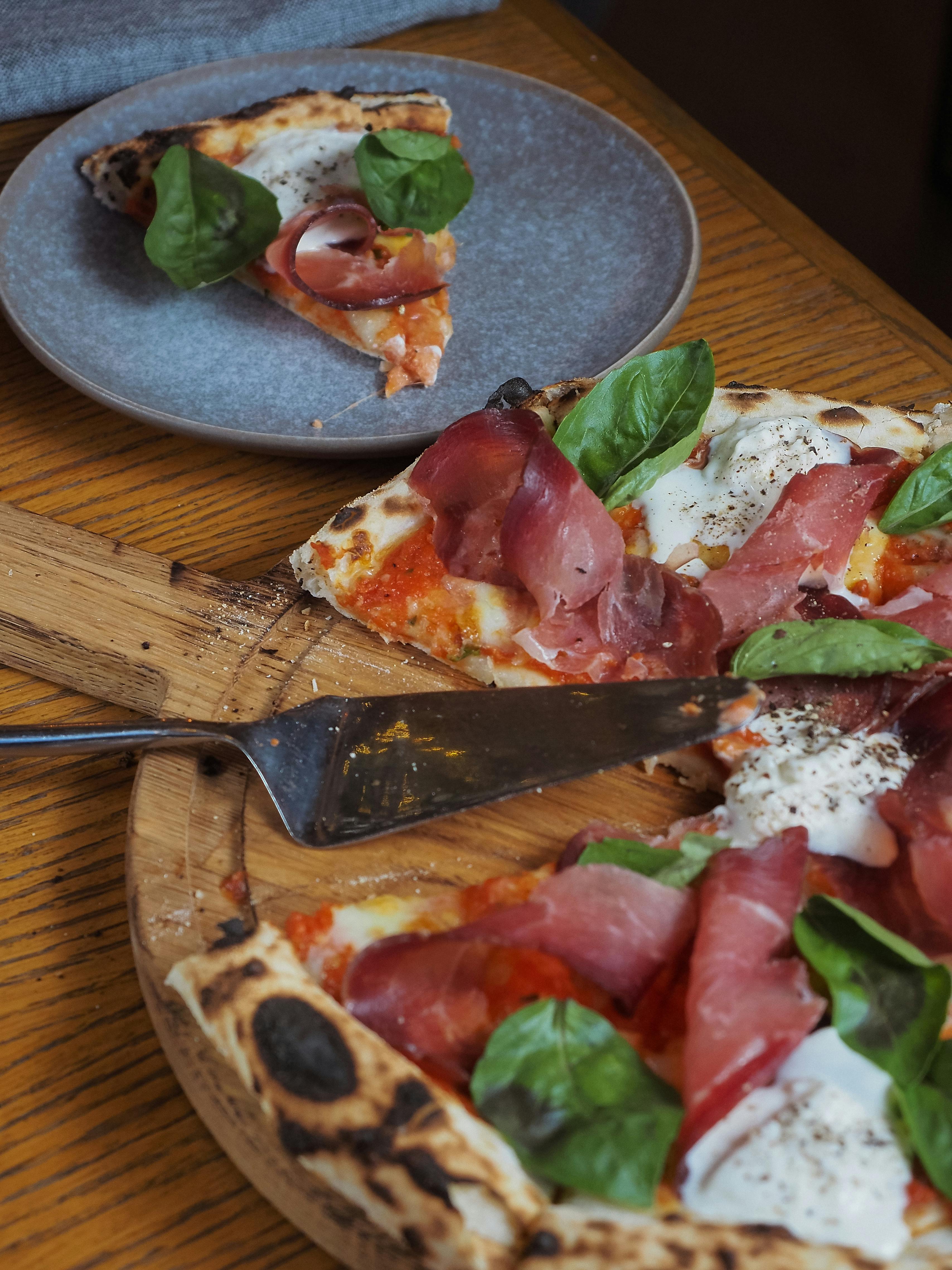 Italian Style Pizza · Free Stock Photo