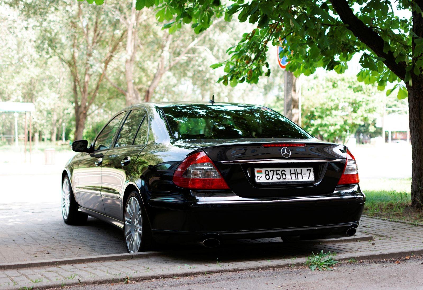 Mercedes Benz W211 Photos, Download The BEST Free Mercedes Benz W211 ...