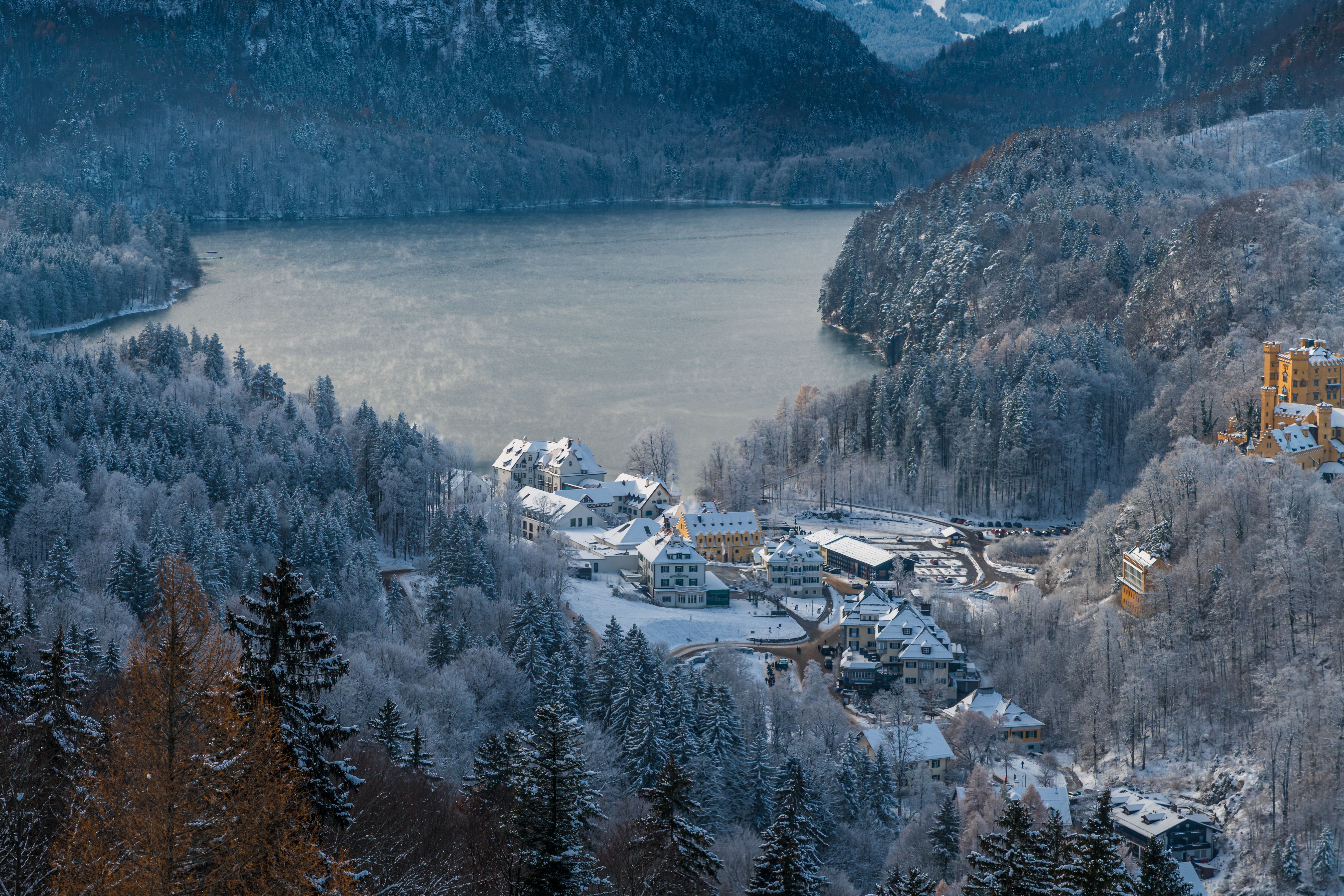 A Village by a Frozen Lake · Free Stock Photo