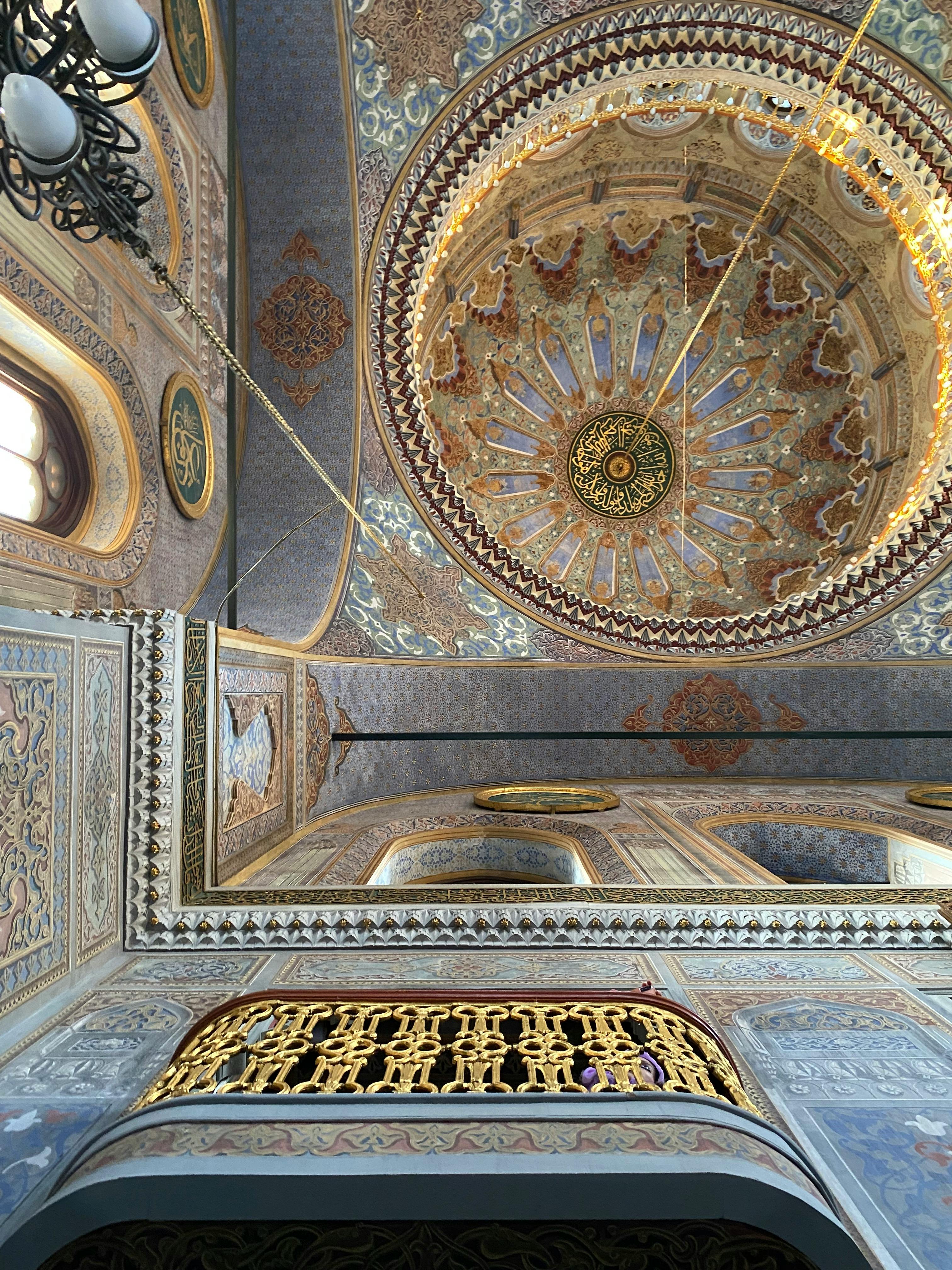 Interior of the Blue Mosque in Istanbul, Turkey · Free Stock Photo