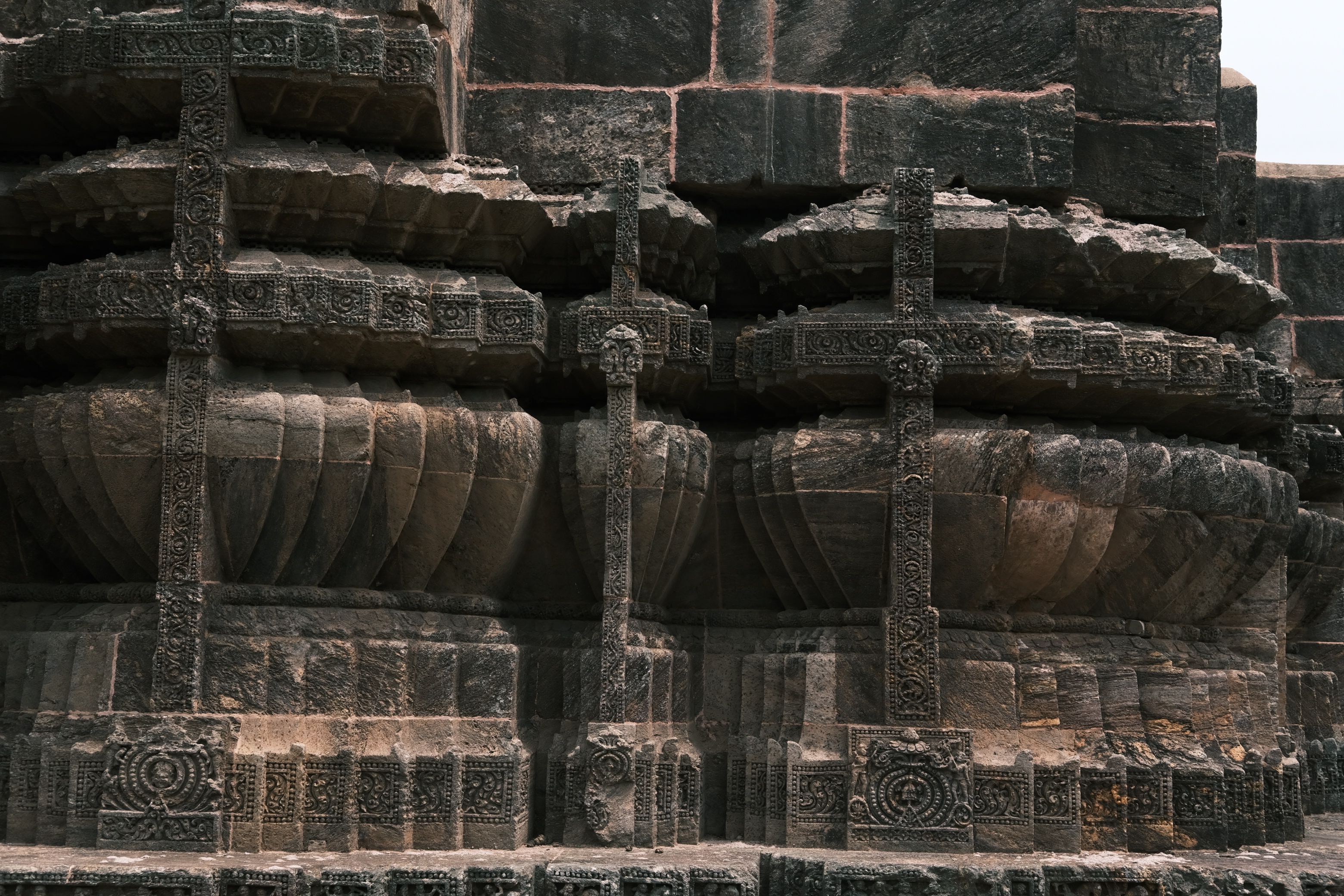 Facade of ancient Hindu temple with ornamental decor · Free Stock Photo