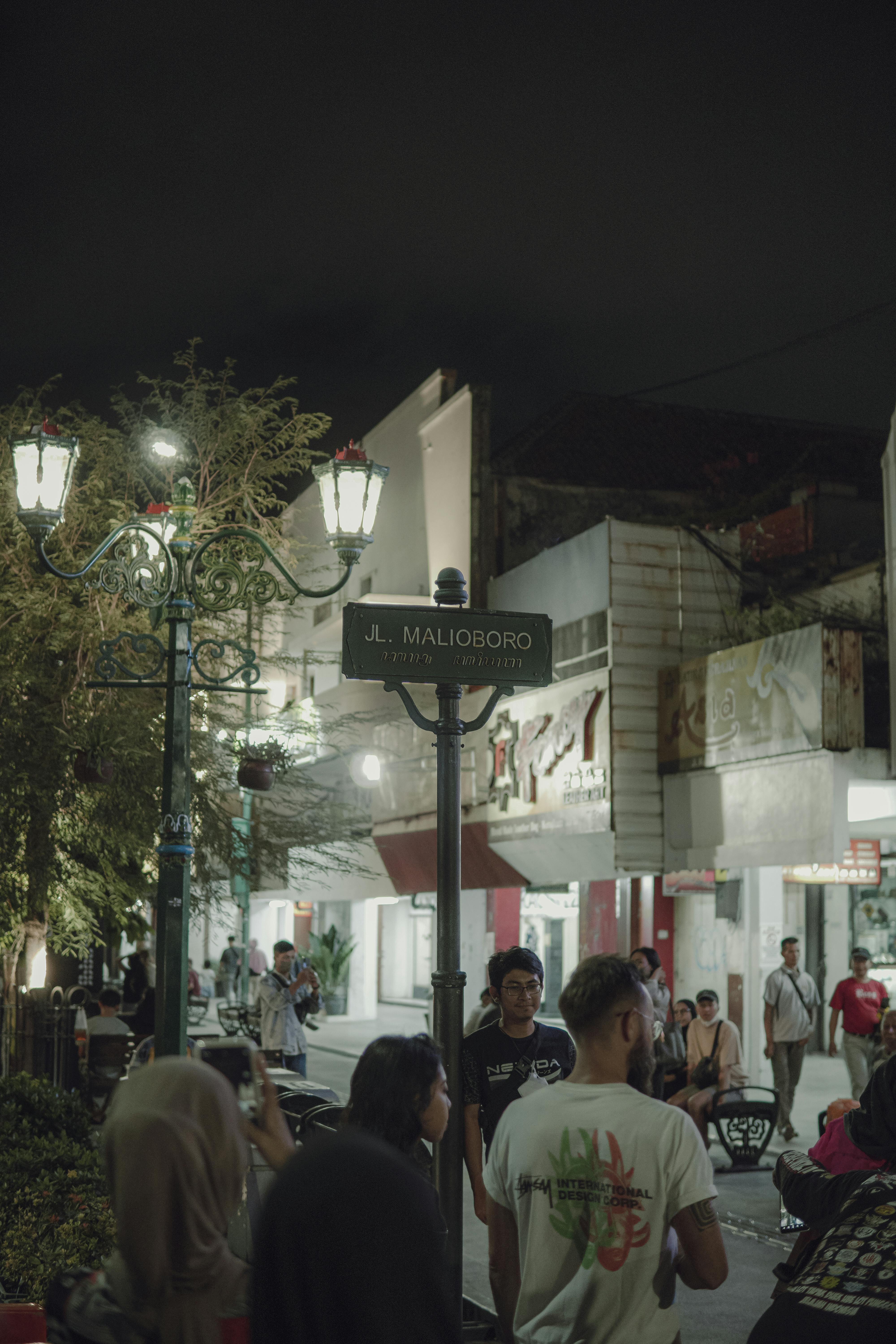 People Feasting Photos, Download The BEST Free People Feasting Stock ...