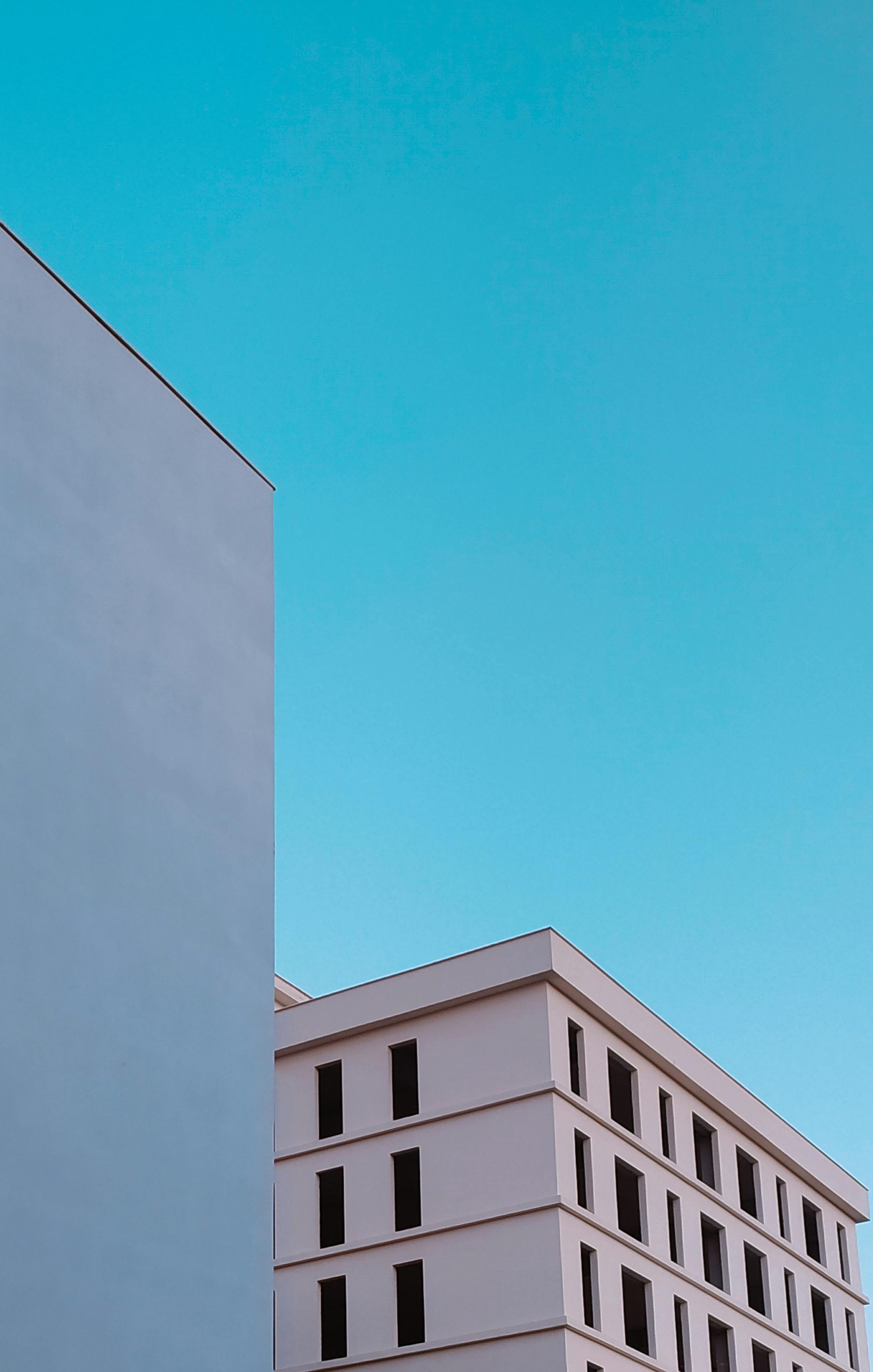 Clear Sky over Buildings in Town · Free Stock Photo
