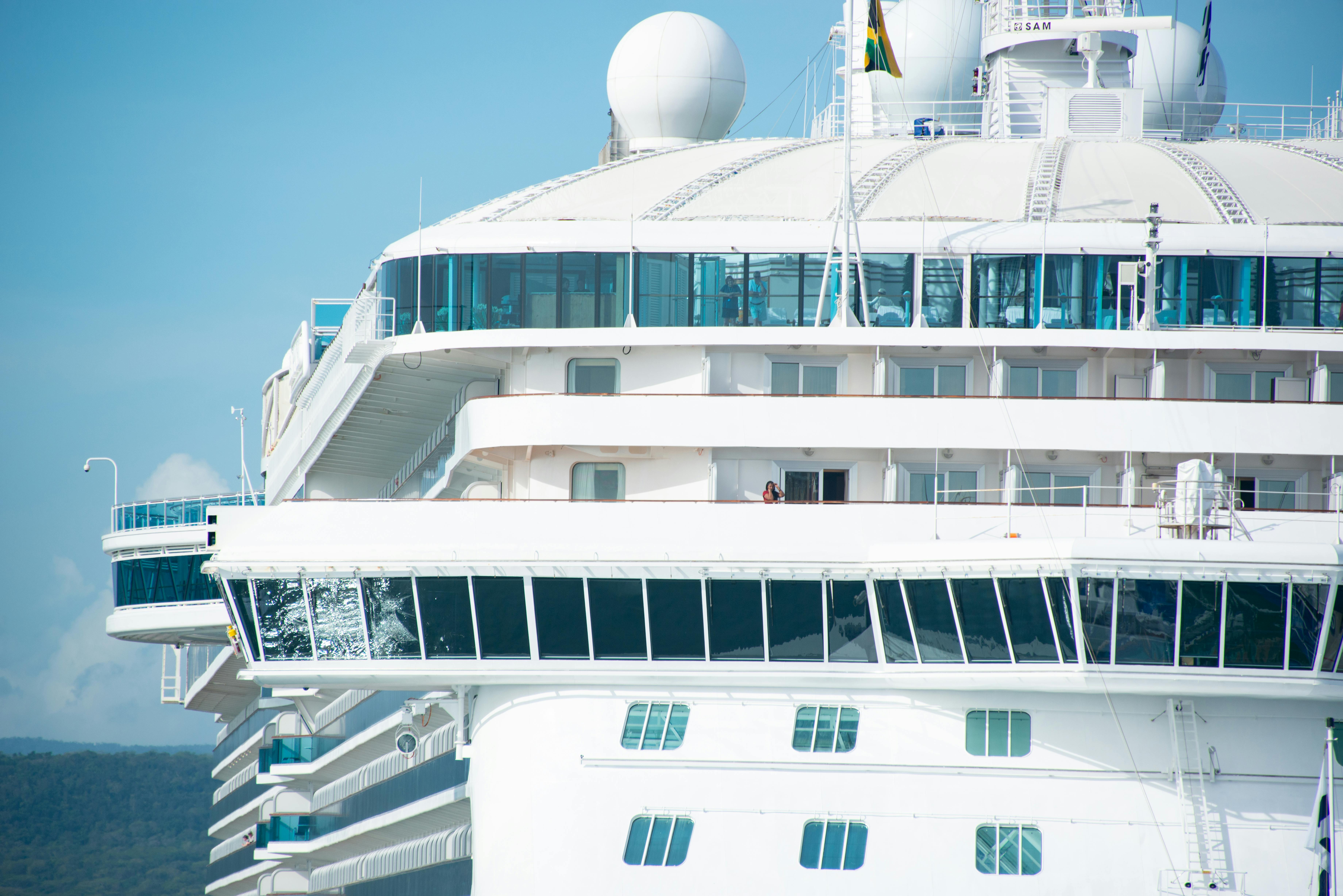 White Cruise Ship · Free Stock Photo
