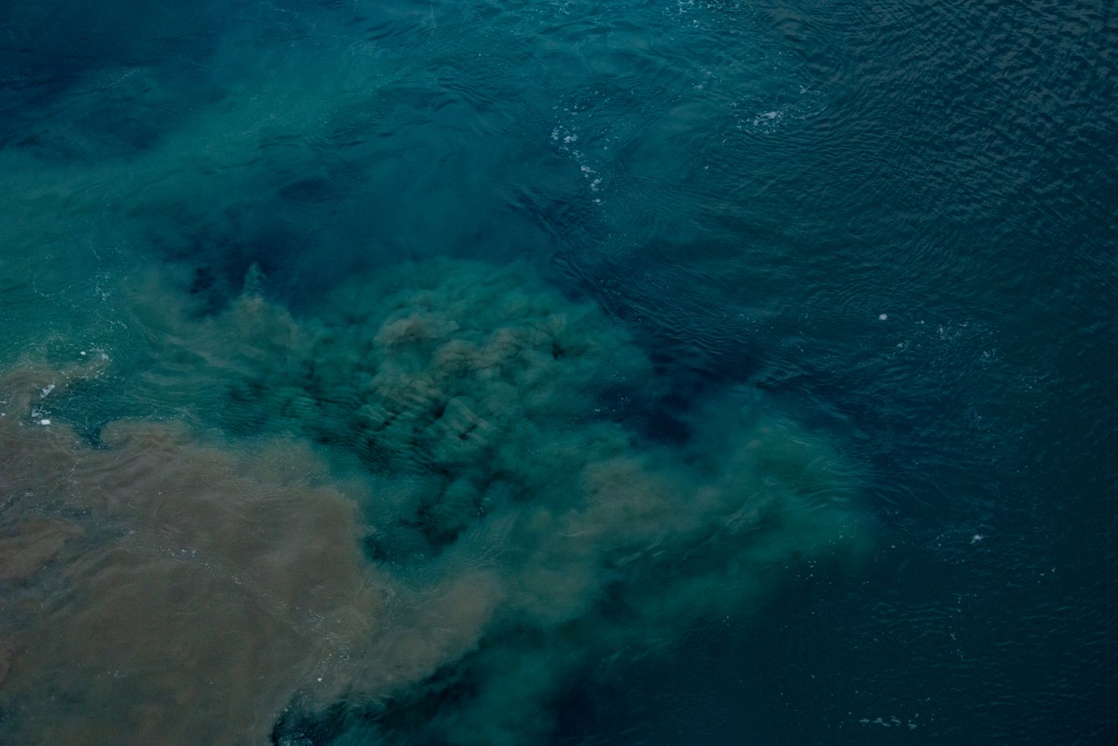 Ocean Pollution Photos, Download The BEST Free Ocean Pollution Stock ...