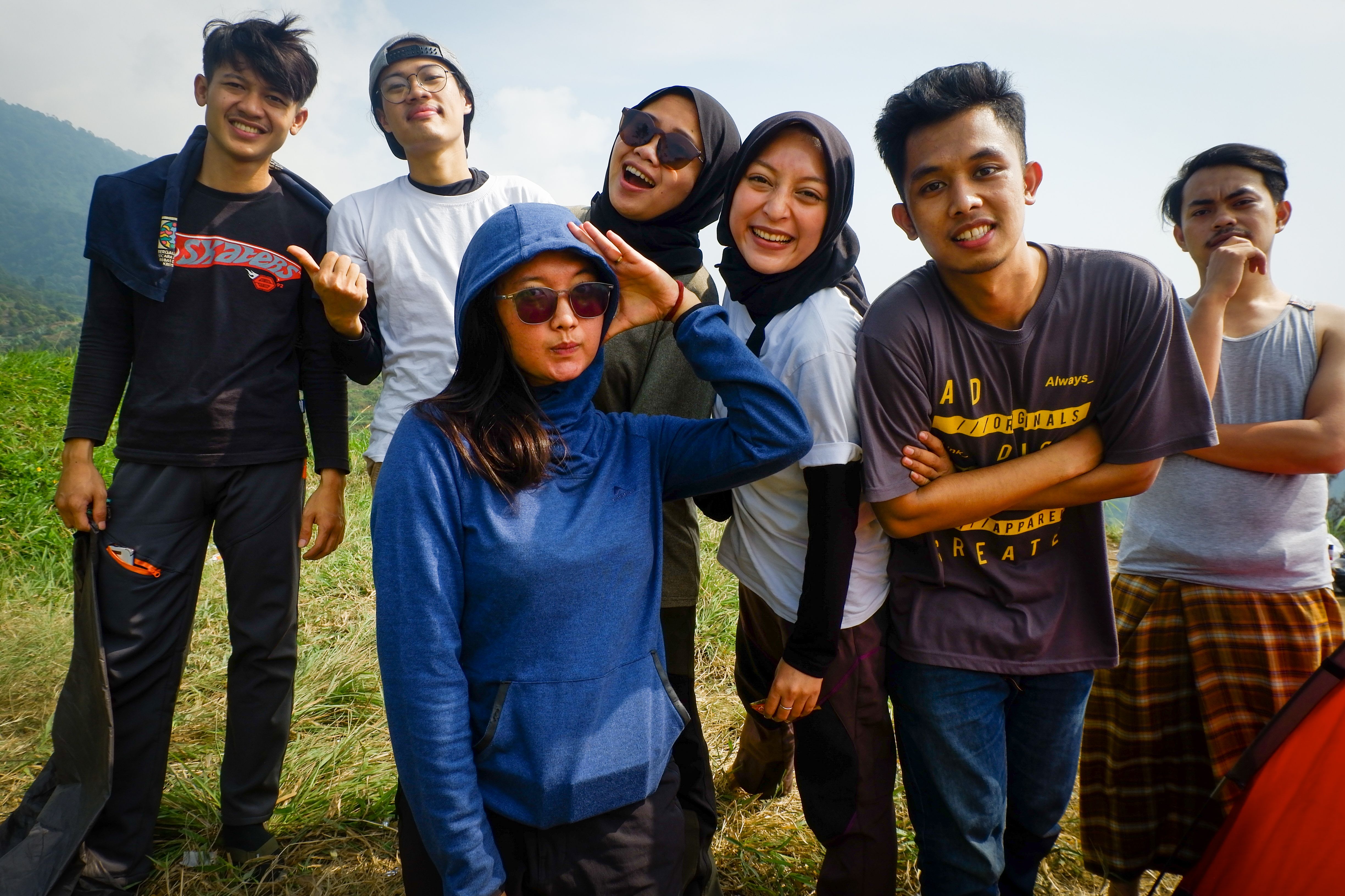 Bunch of Smiling Friends · Free Stock Photo