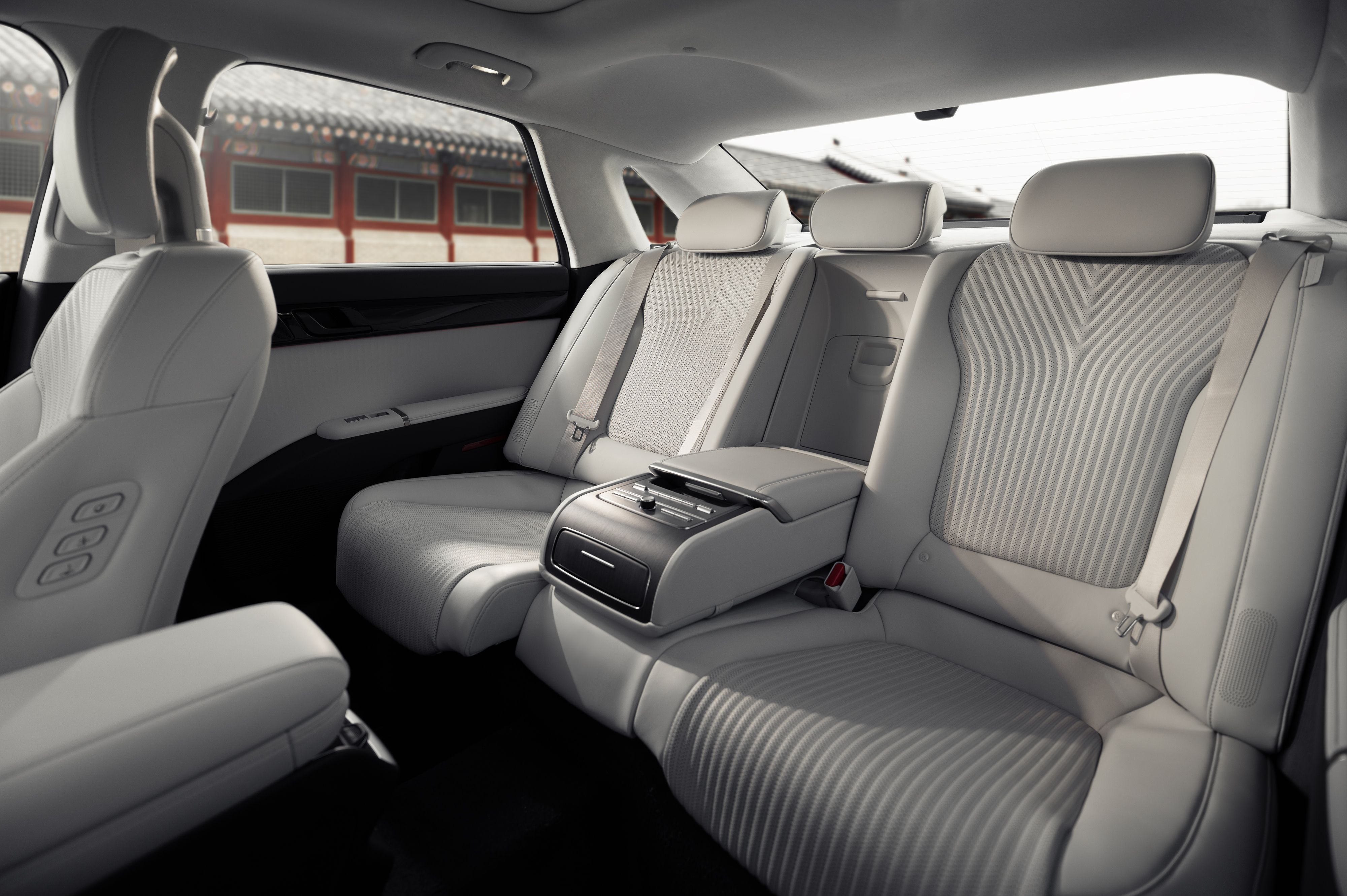 Hyundai Grandeur 3 Photos & Videos Collected by Hyundai Motor Group