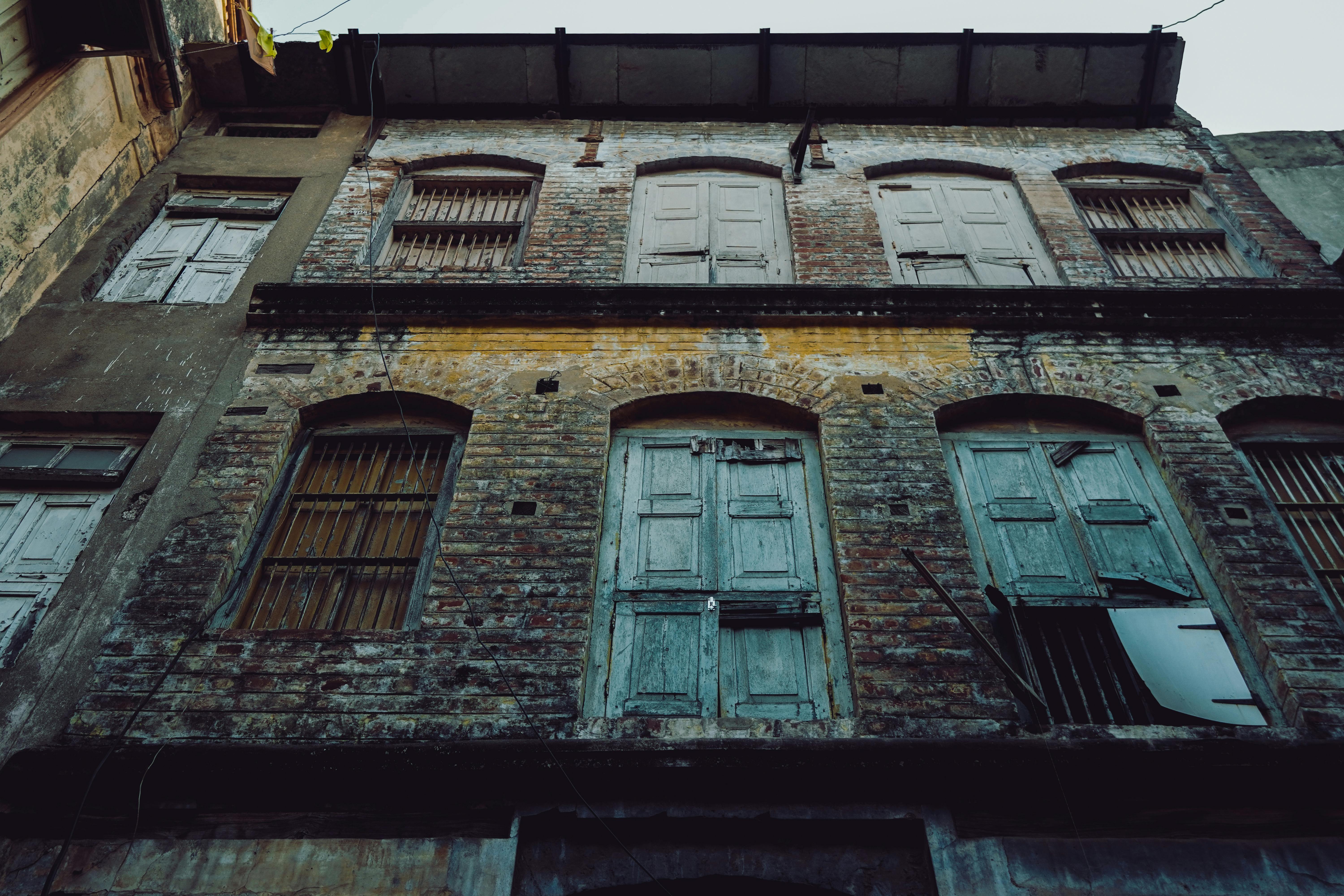 Low Angle View of an Abandoned Building · Free Stock Photo