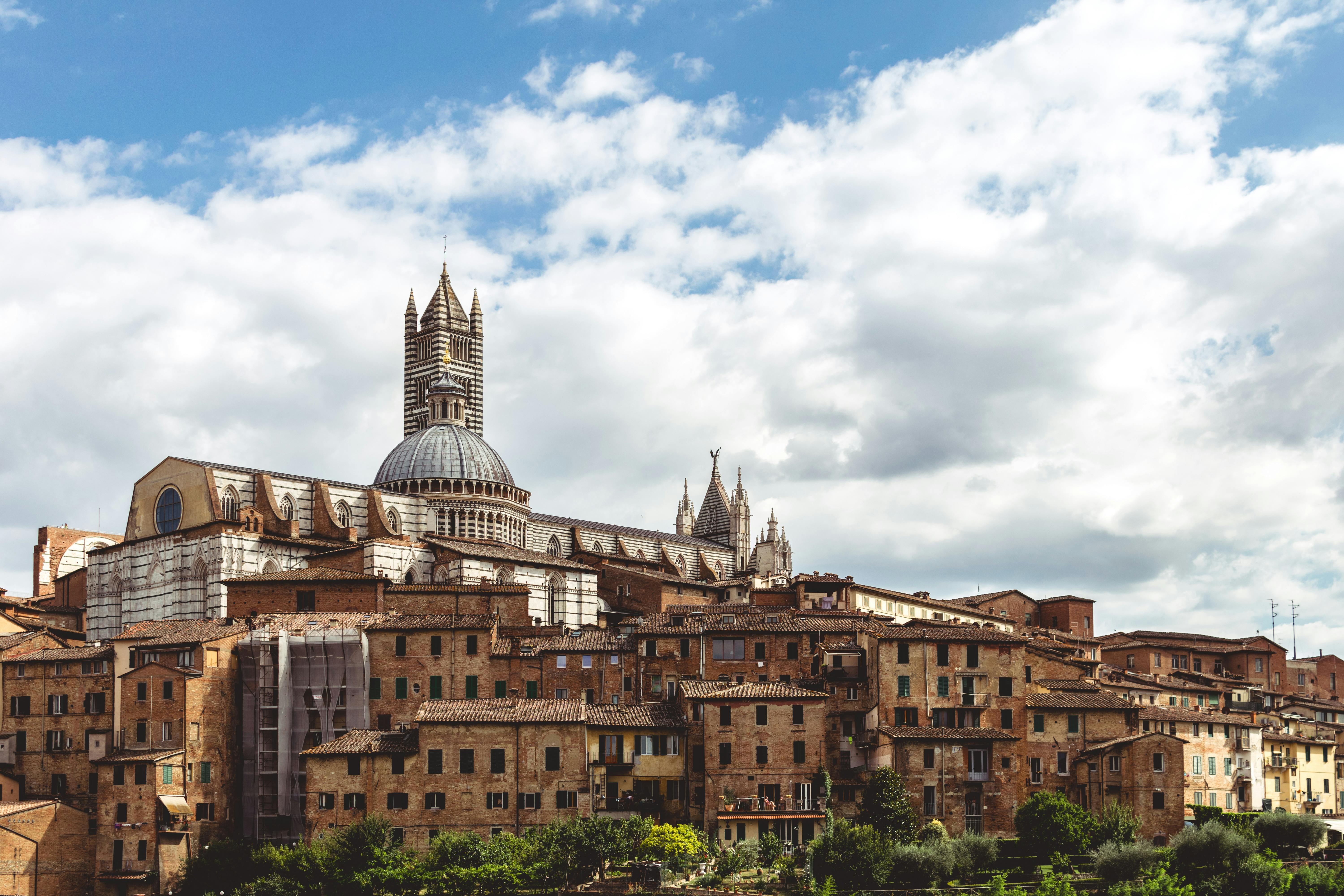 Siena Cityscape with Cathedral · Free Stock Photo