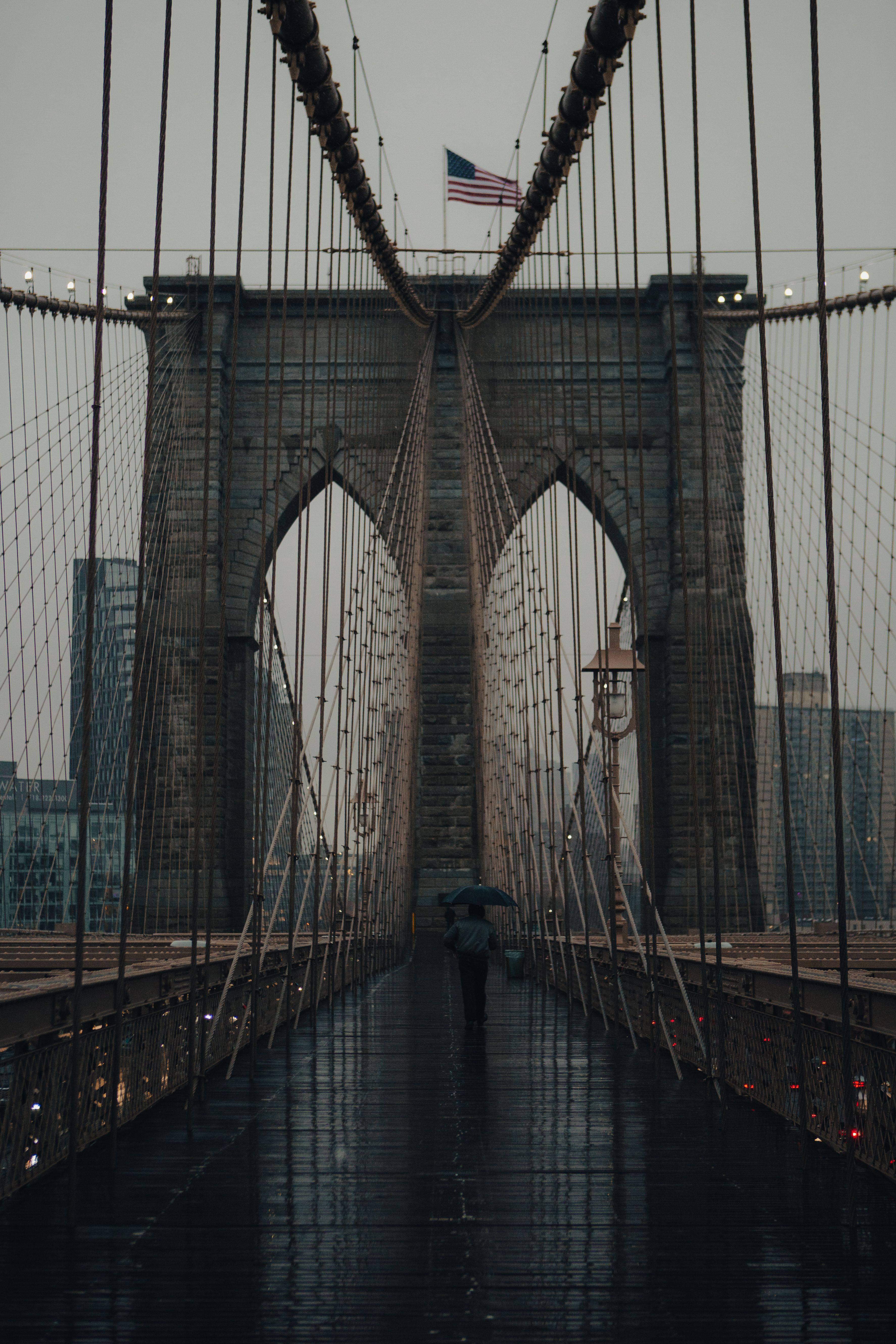 Brooklyn Bridge in Rain · Free Stock Photo