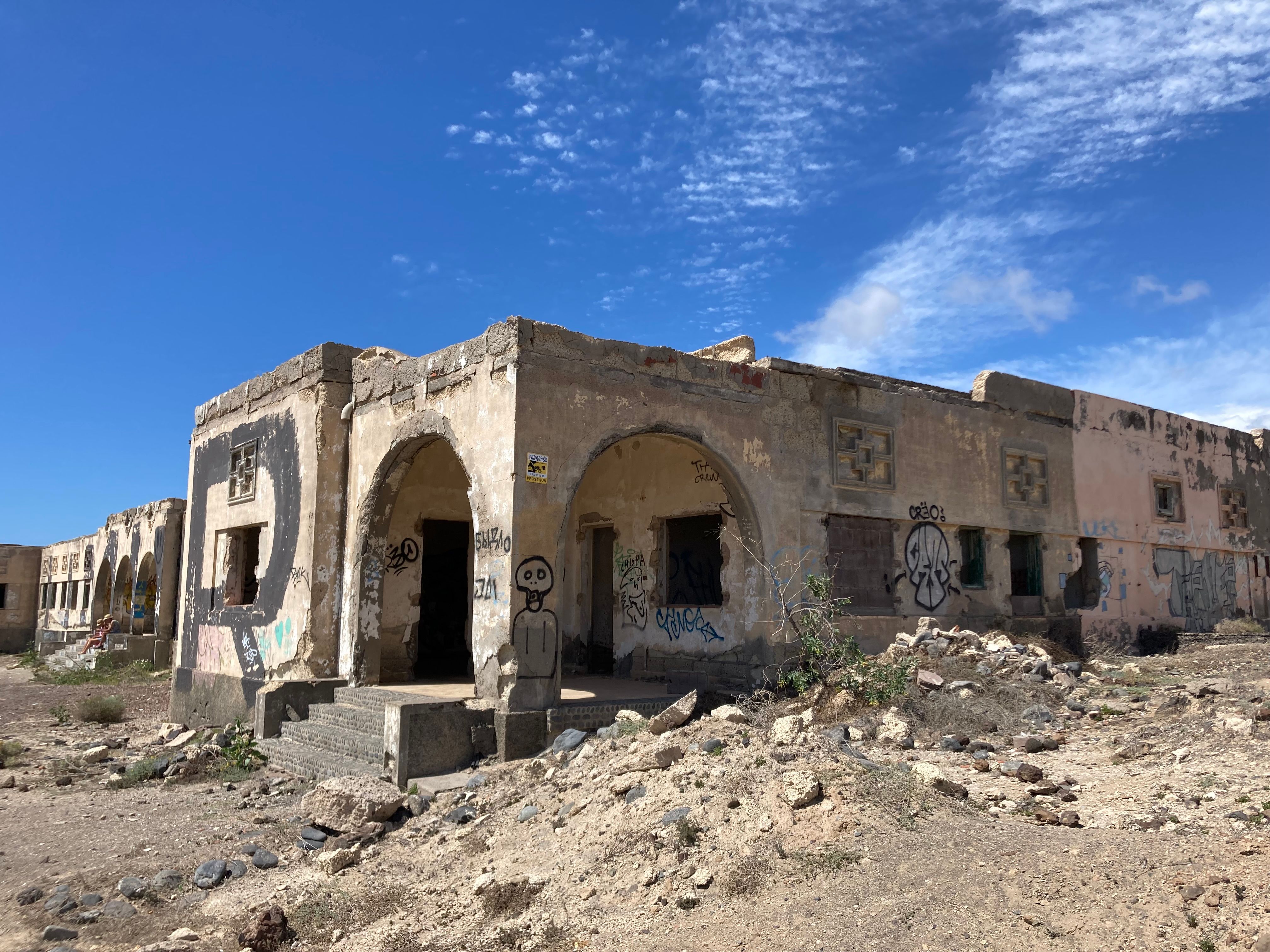 Abandoned Building Covered in Graffiti · Free Stock Photo