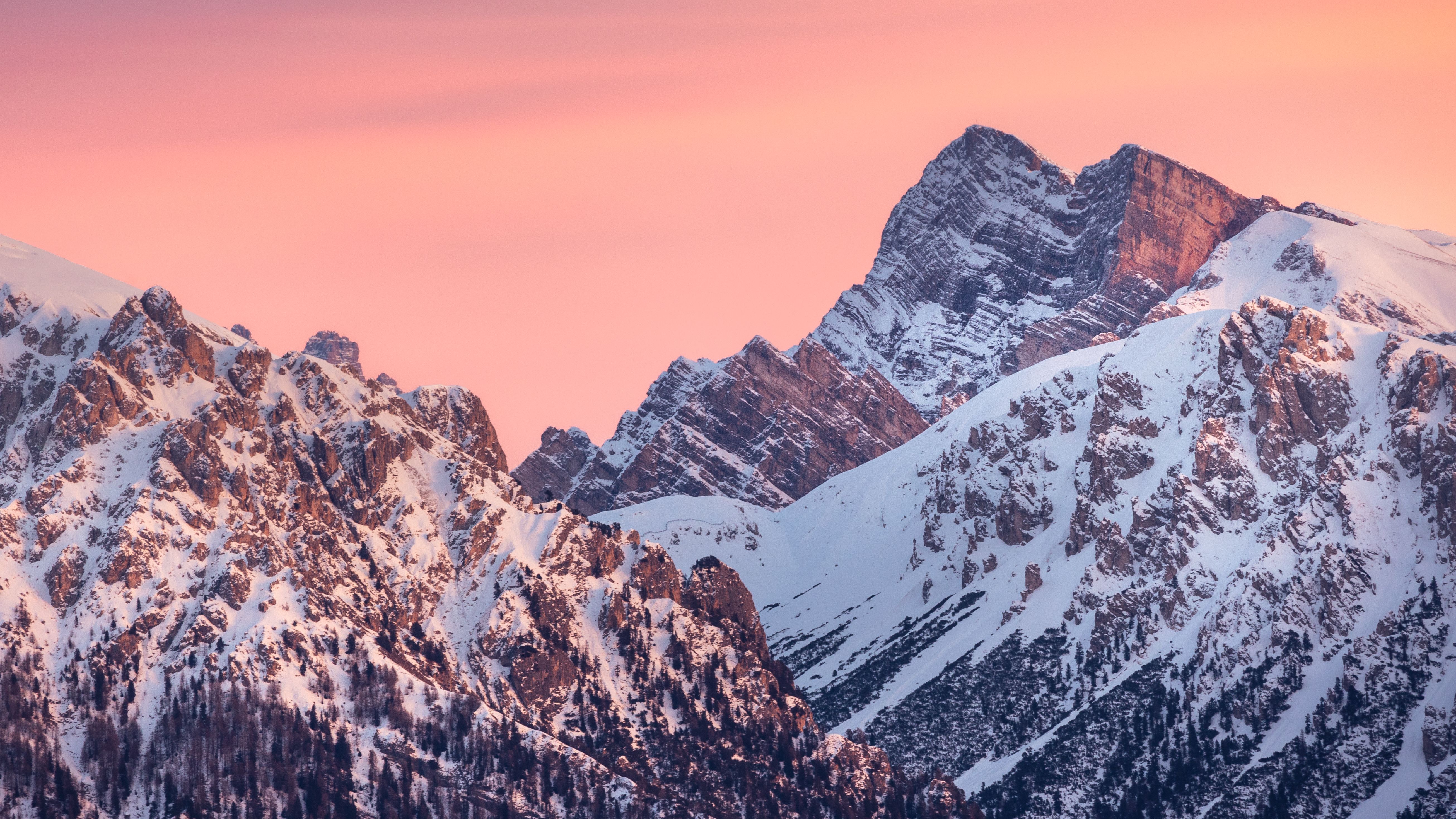 Scenic View of Snowy Mountain · Free Stock Photo