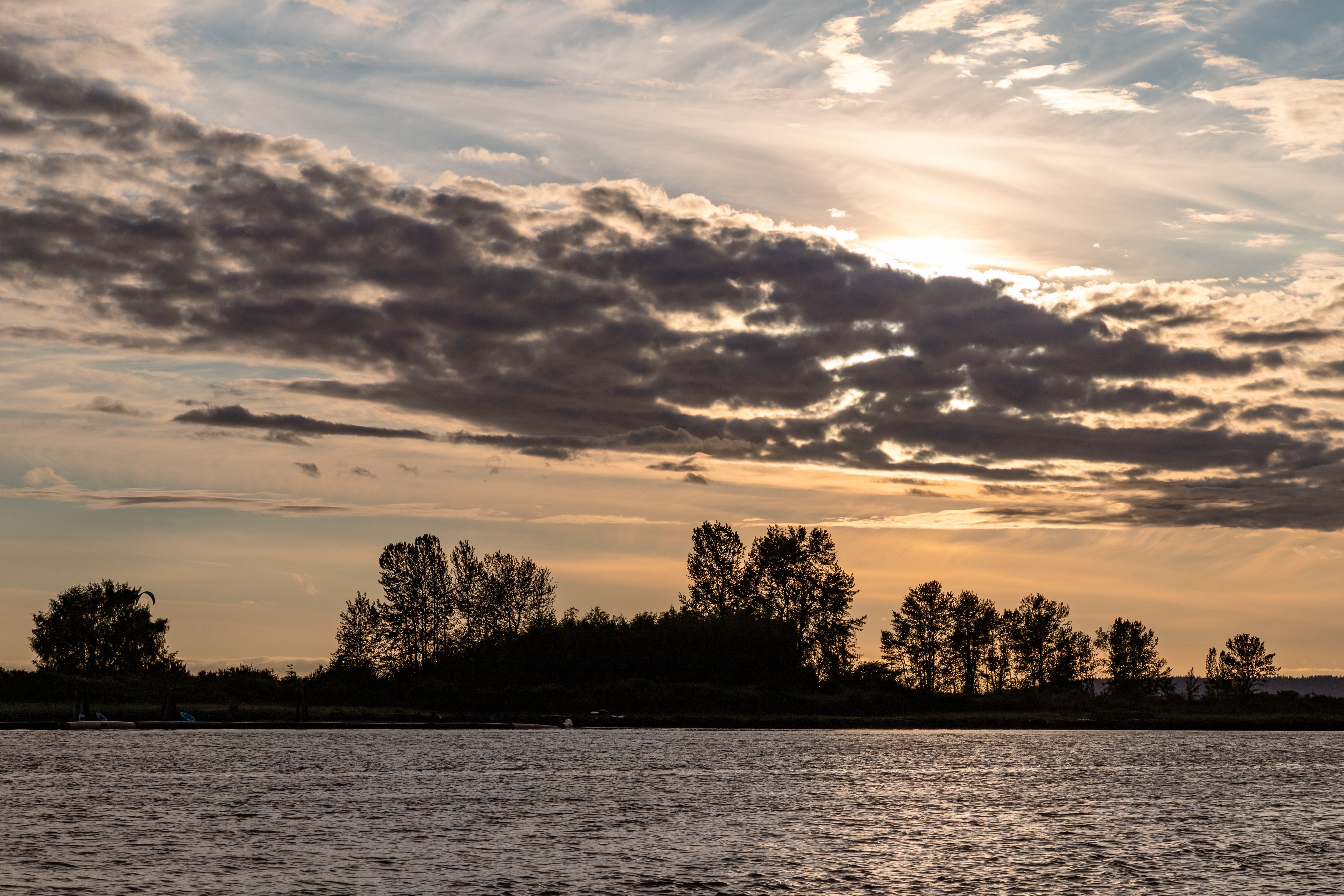 Clouds over Lake at Sunset · Free Stock Photo