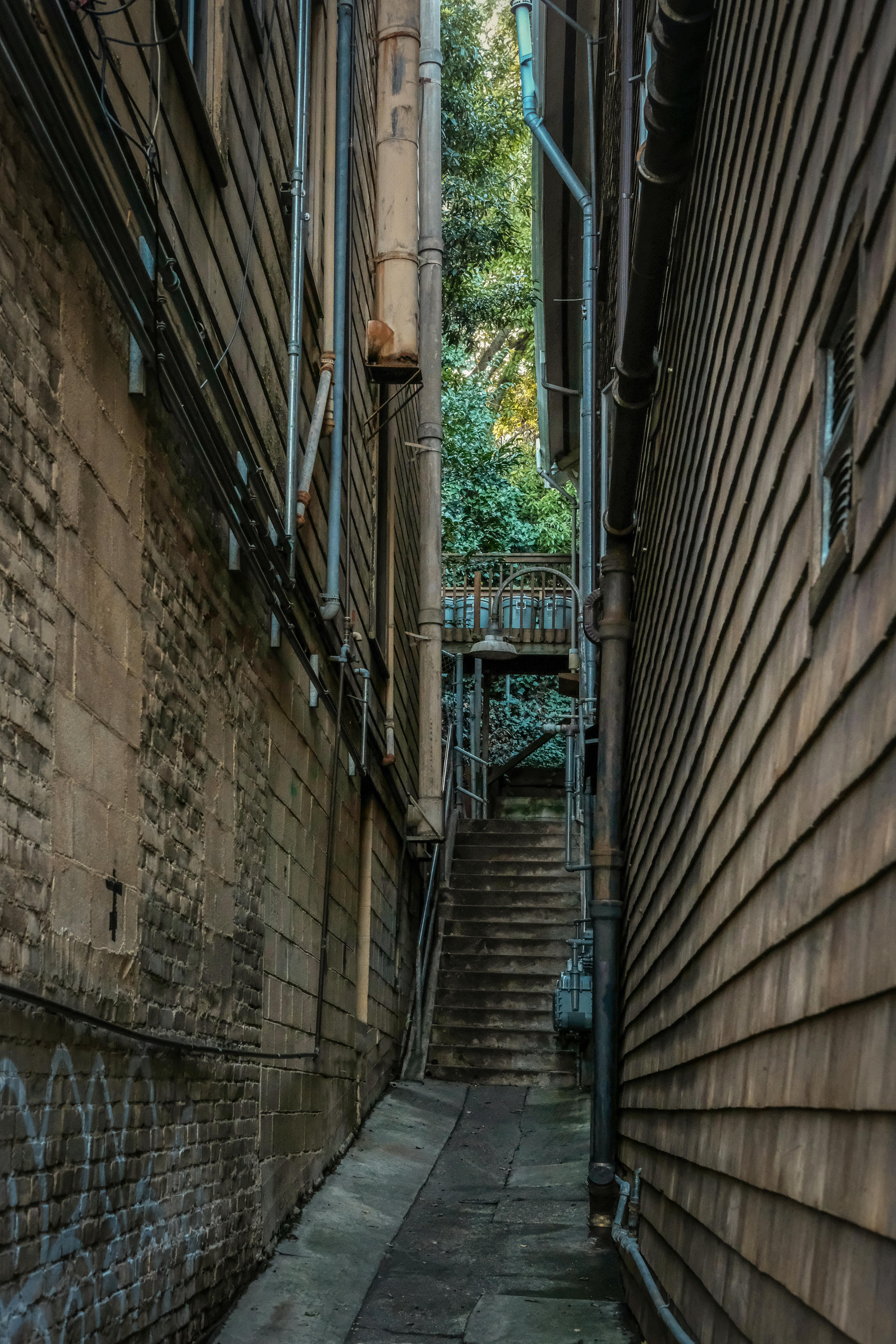 Steps between Buildings in City · Free Stock Photo