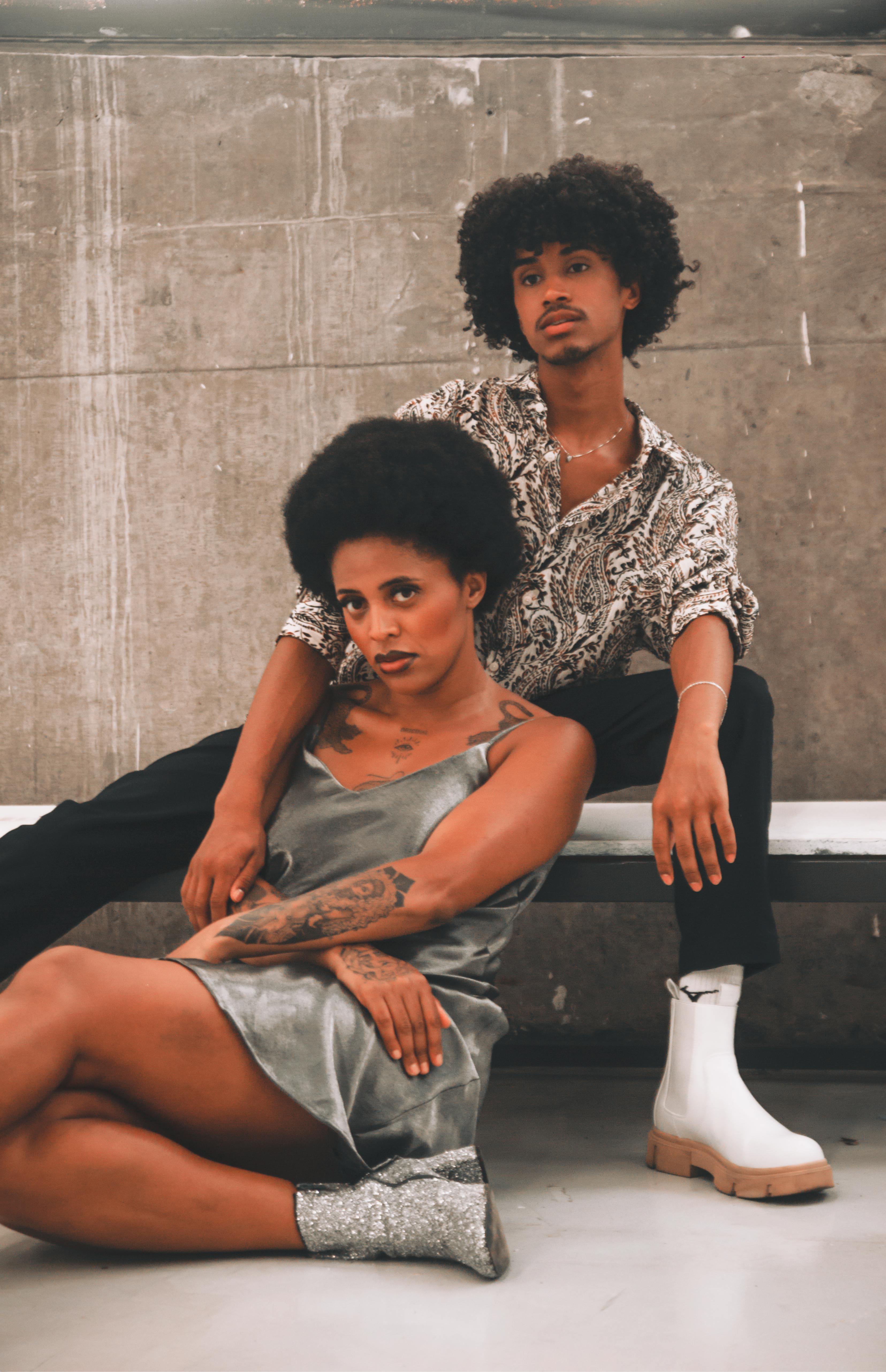 Male And Female Models On Gray Background Photos, Download The BEST ...