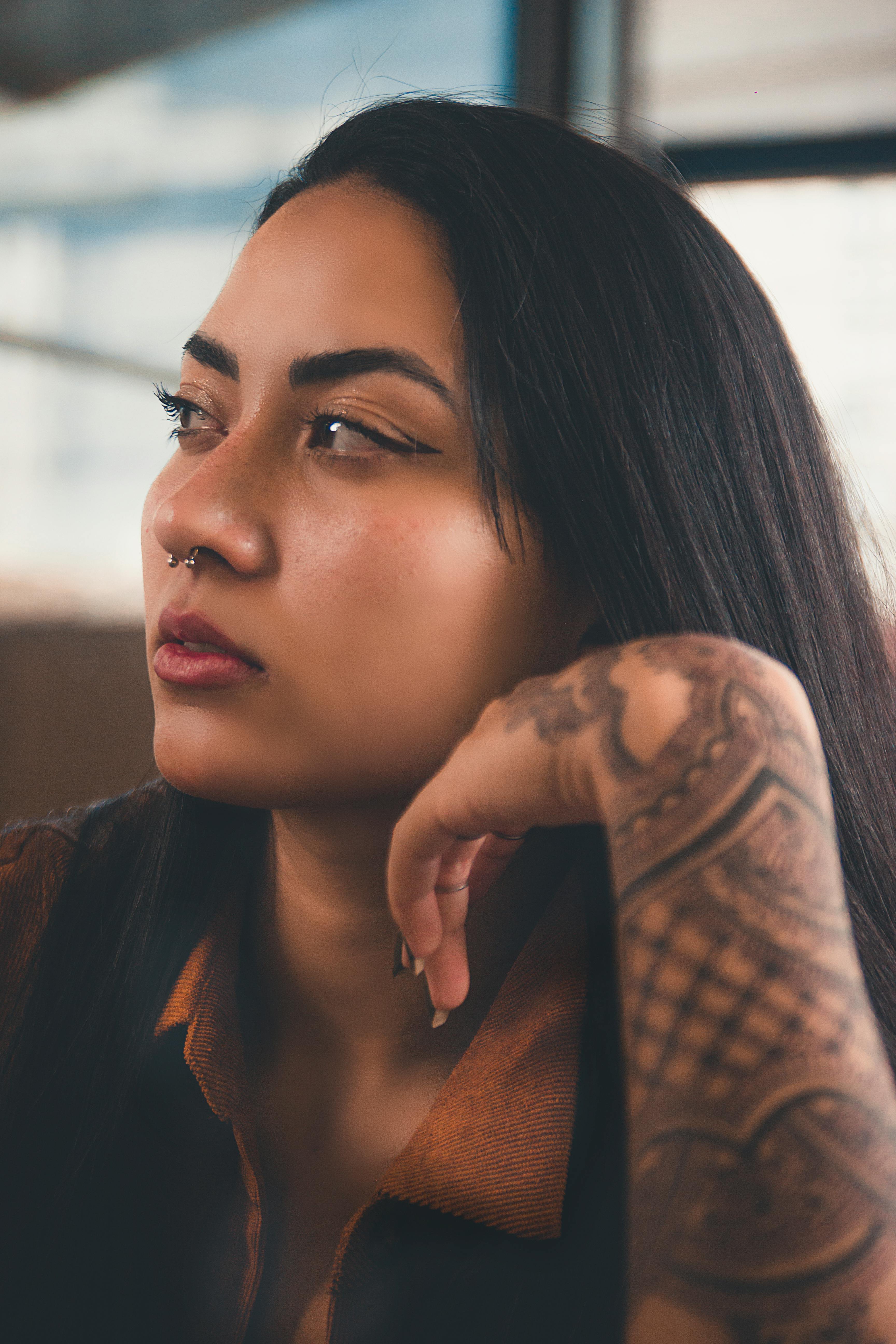 Modling Photos, Download The BEST Free Modling Stock Photos & HD Images