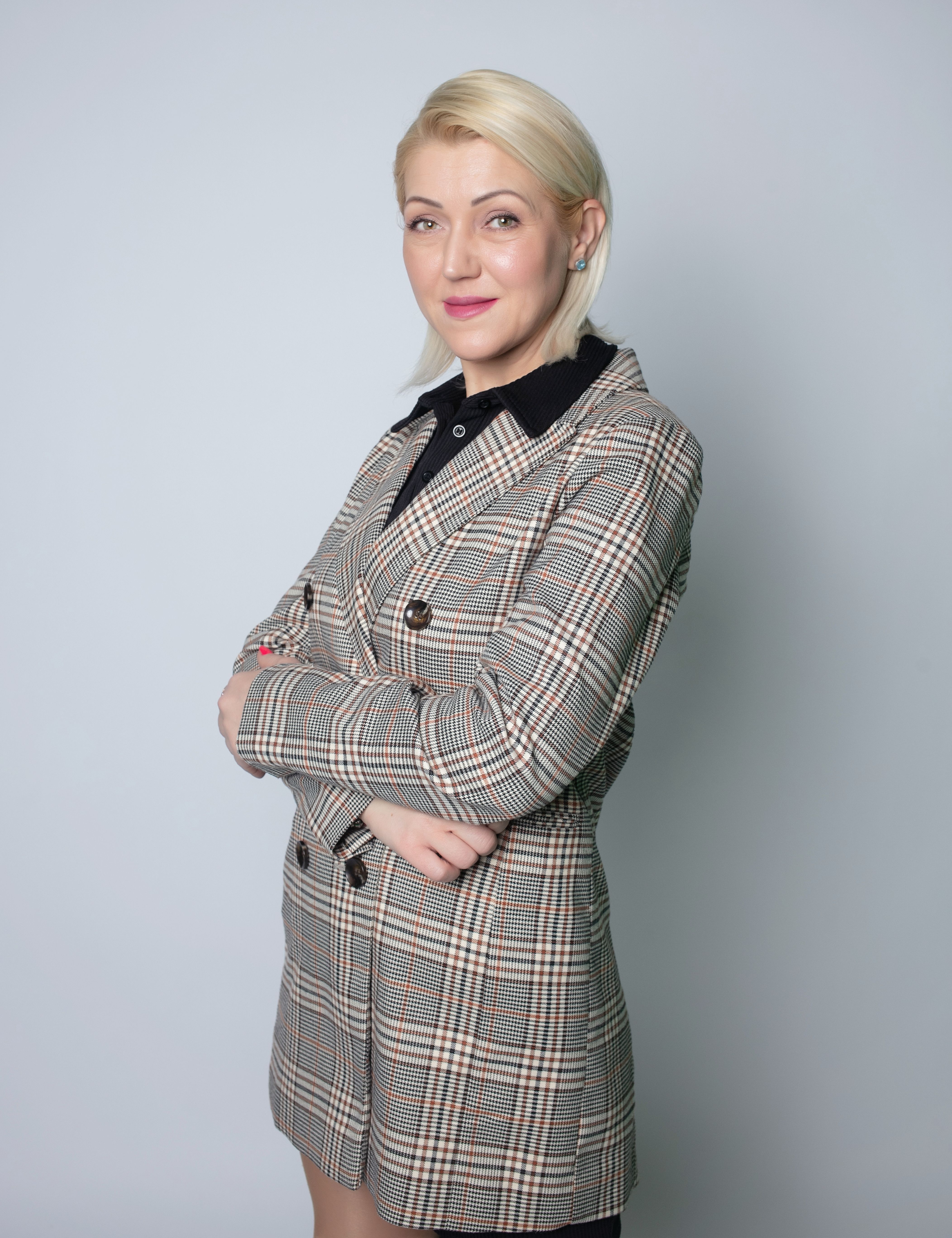 Back View of a Woman Wearing a Blazer · Free Stock Photo