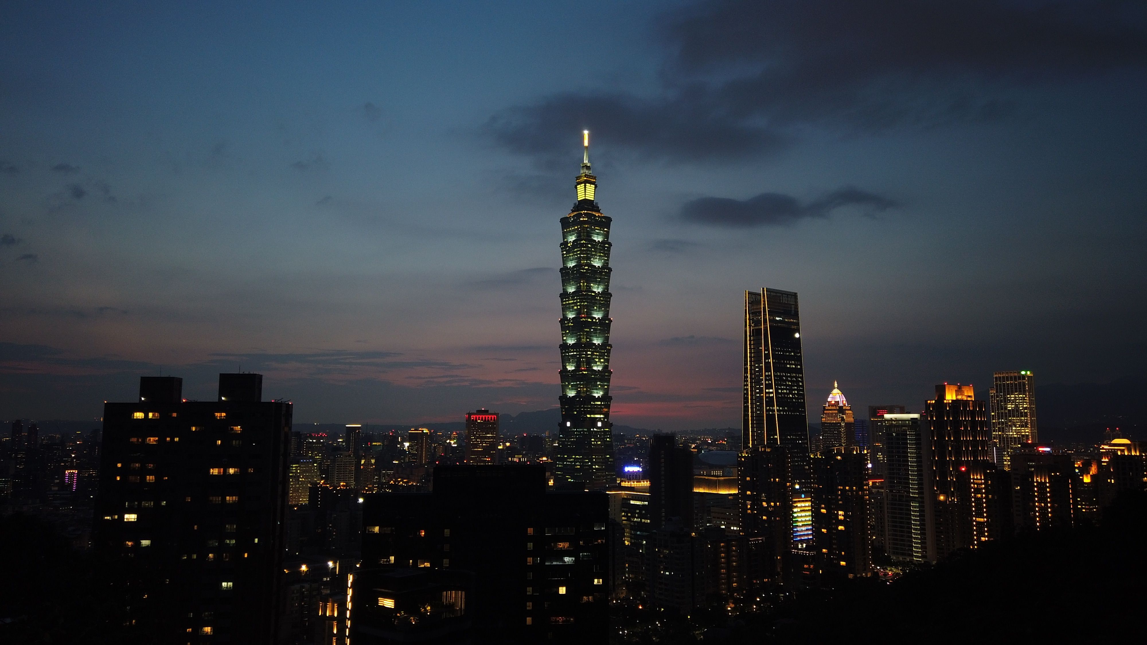 View of Illuminated Taipei Skyline at Night, Taiwan · Free Stock Photo