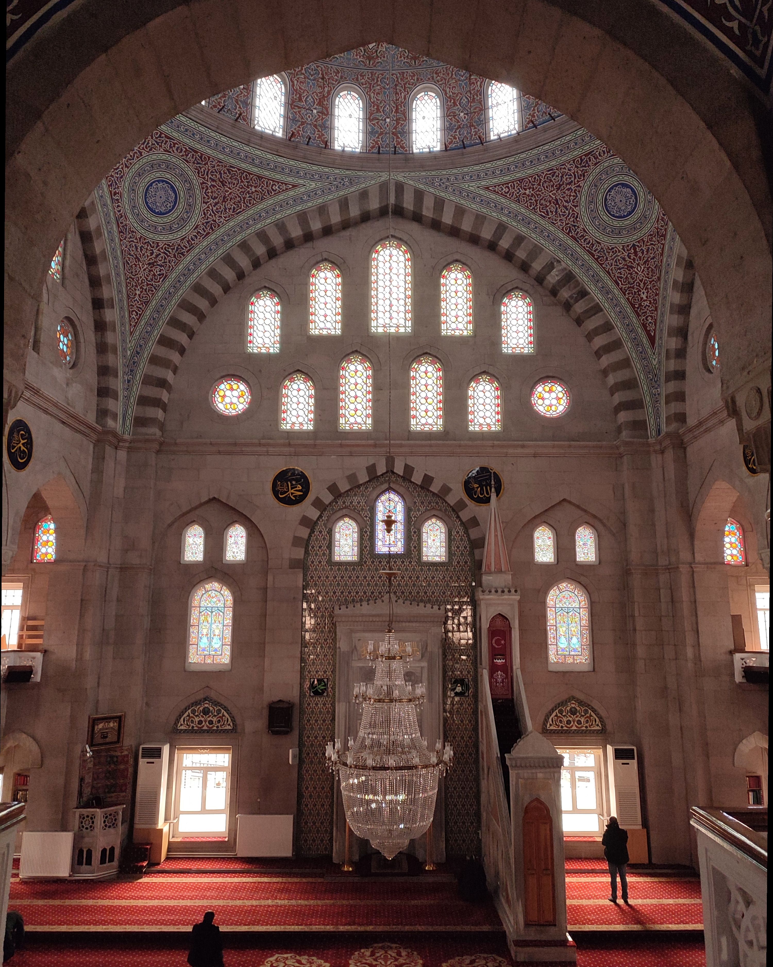 Ornamented Interior of Mosque · Free Stock Photo