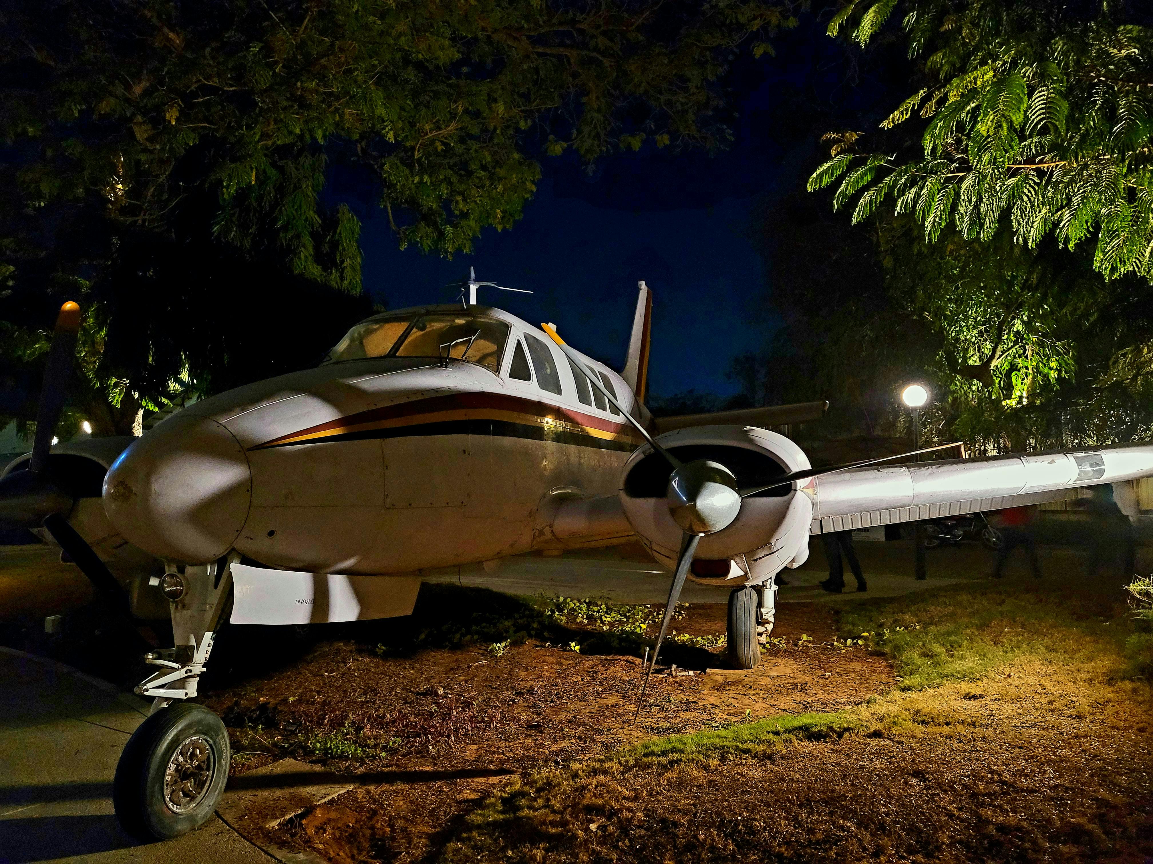Light Aircraft at Night · Free Stock Photo