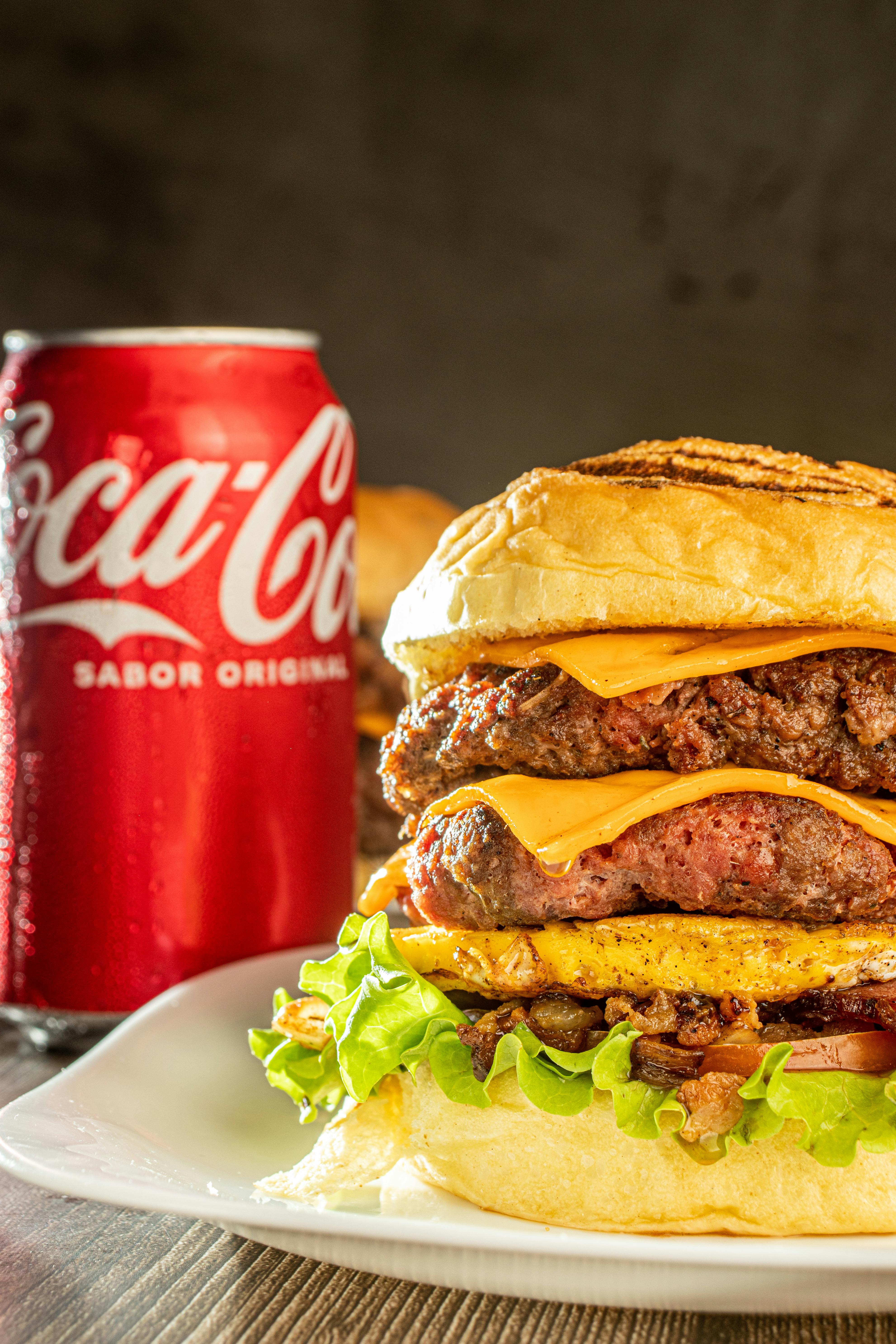 Cheeseburger and Coca Cola · Free Stock Photo