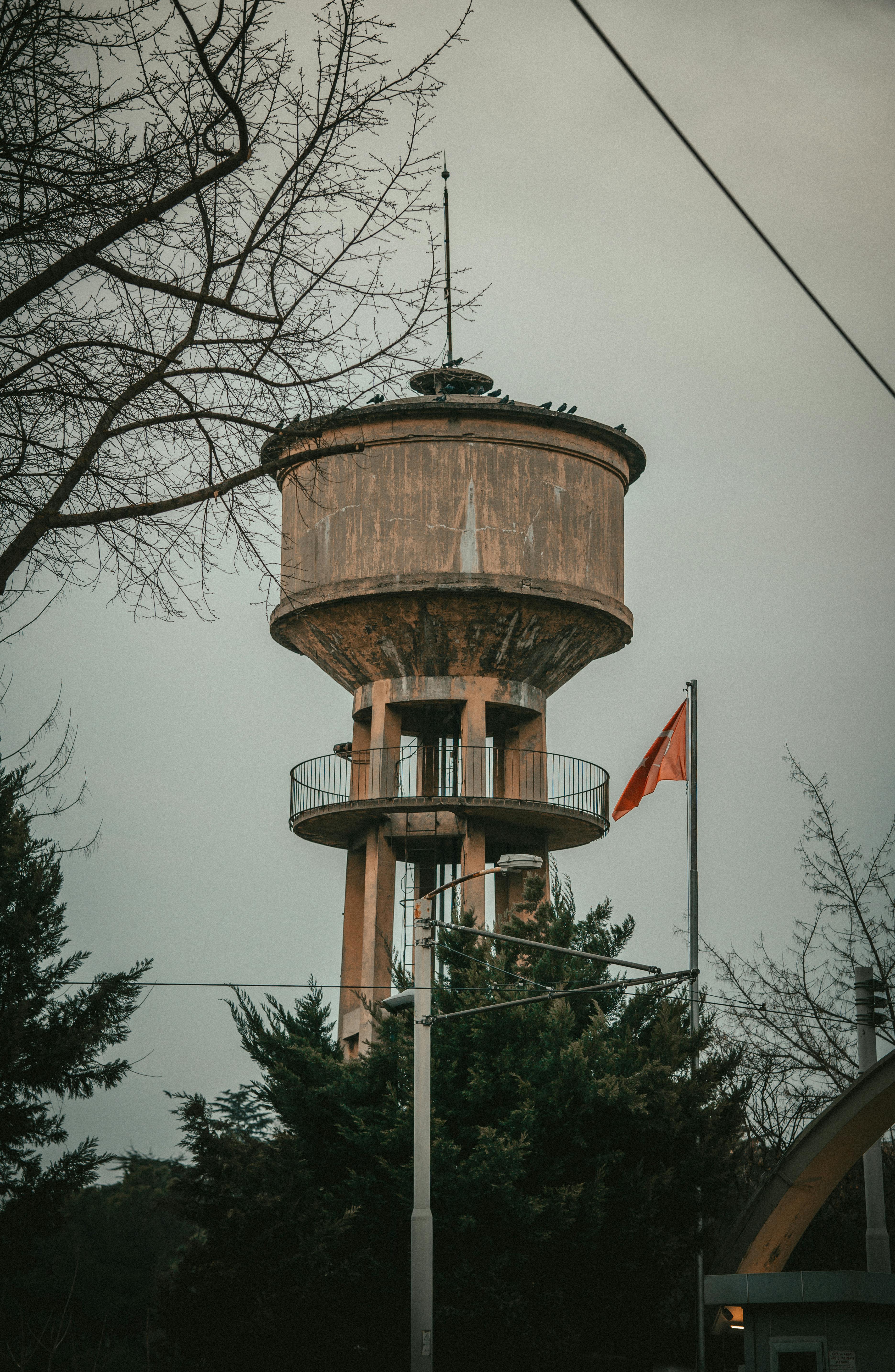Rusty Water Tower · Free Stock Photo