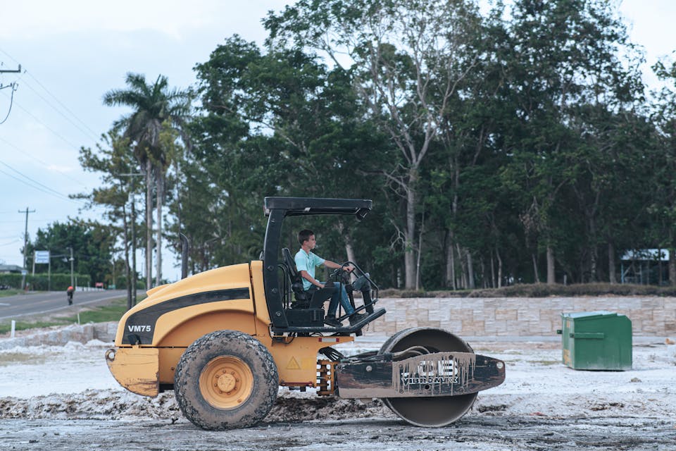 Essential Guide to Road Graders: Machines and Maintenance