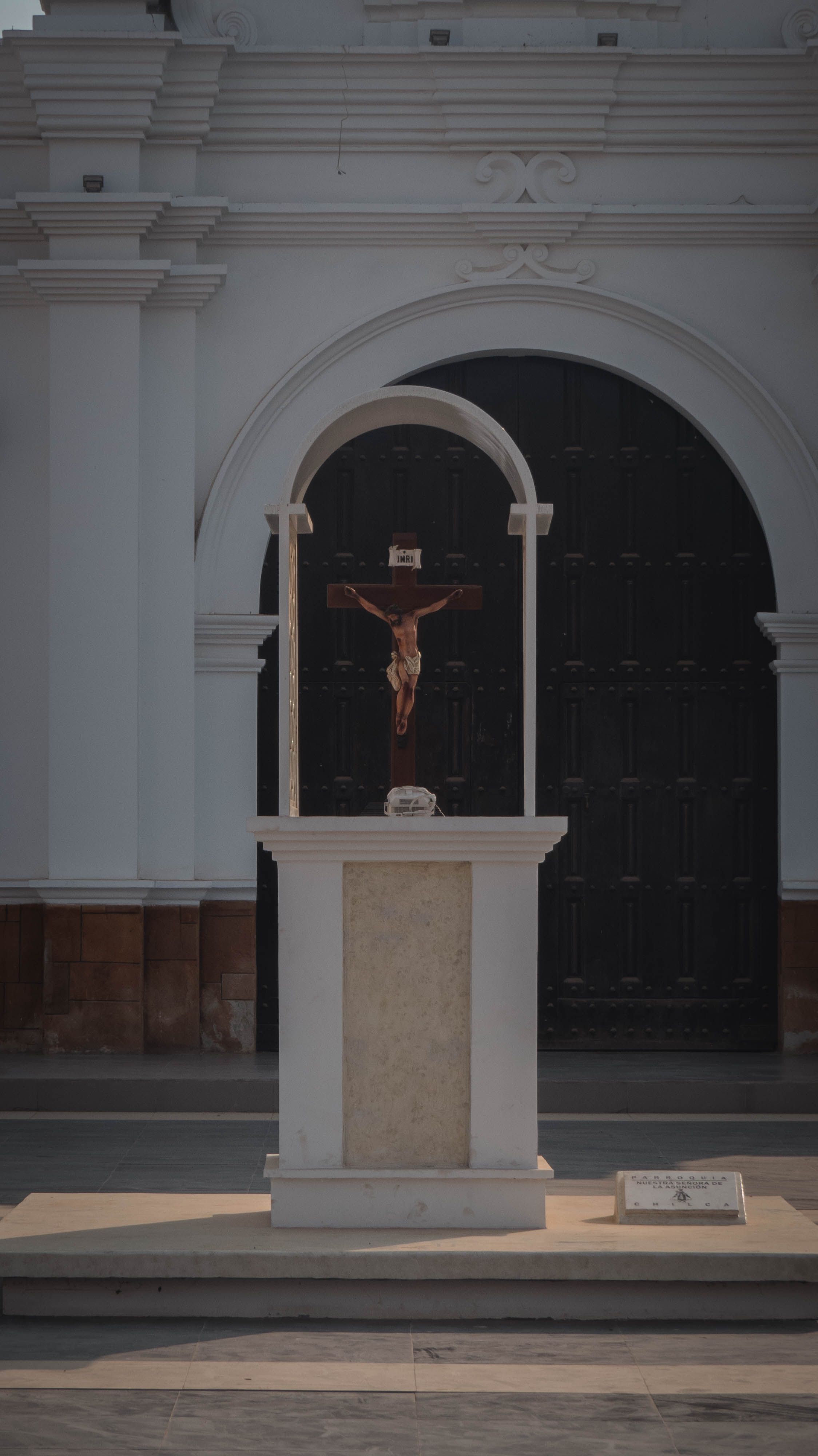 Monument in Front of Gate to Church · Free Stock Photo
