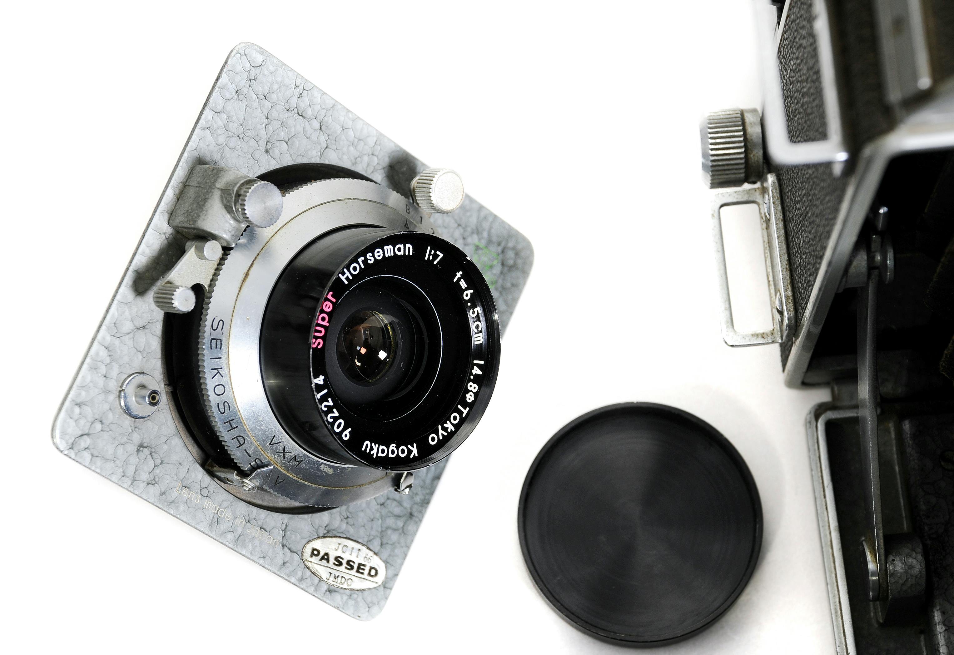 Black And Grey Cameras · Free Stock Photo