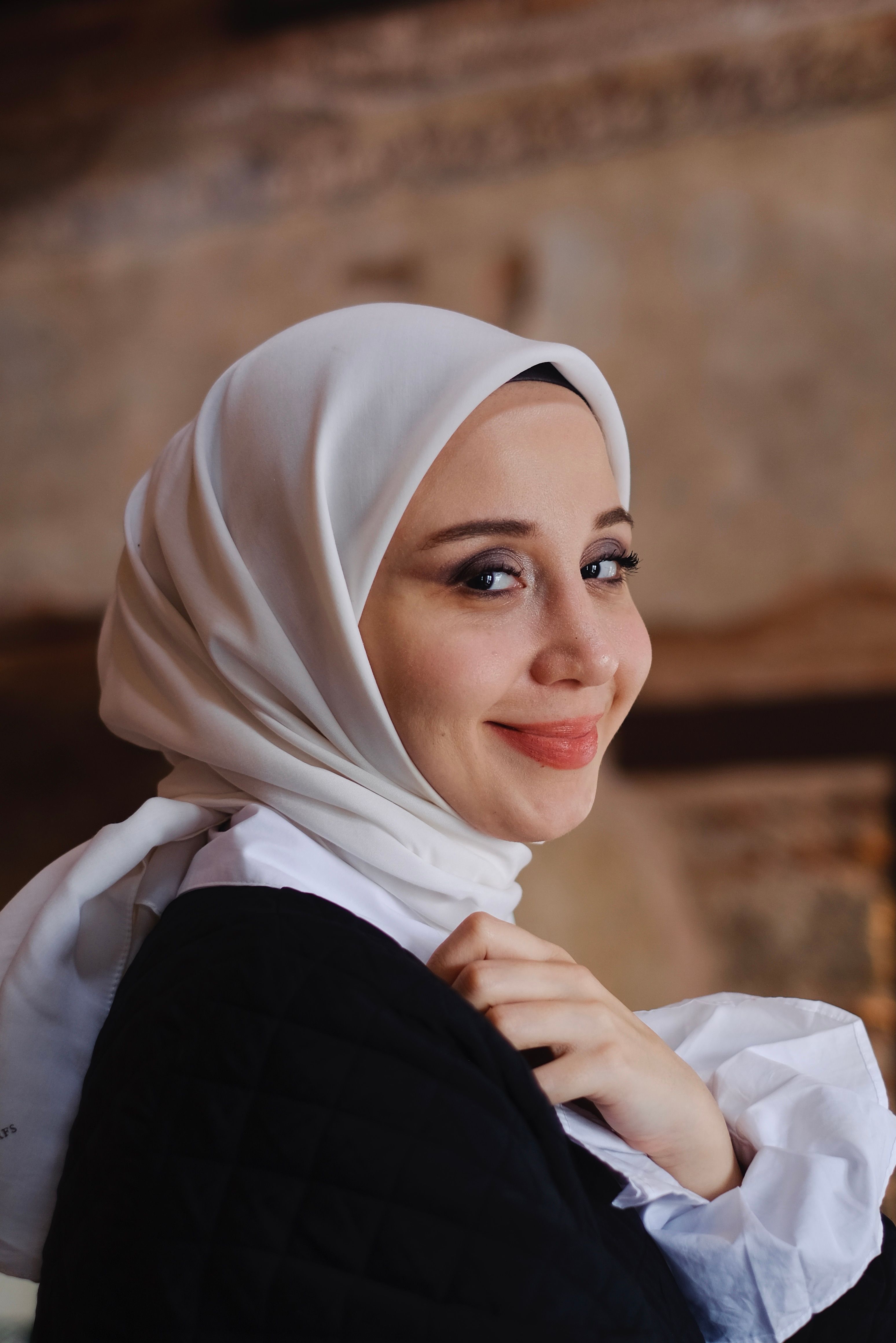 Woman Wearing White Hijab · Free Stock Photo