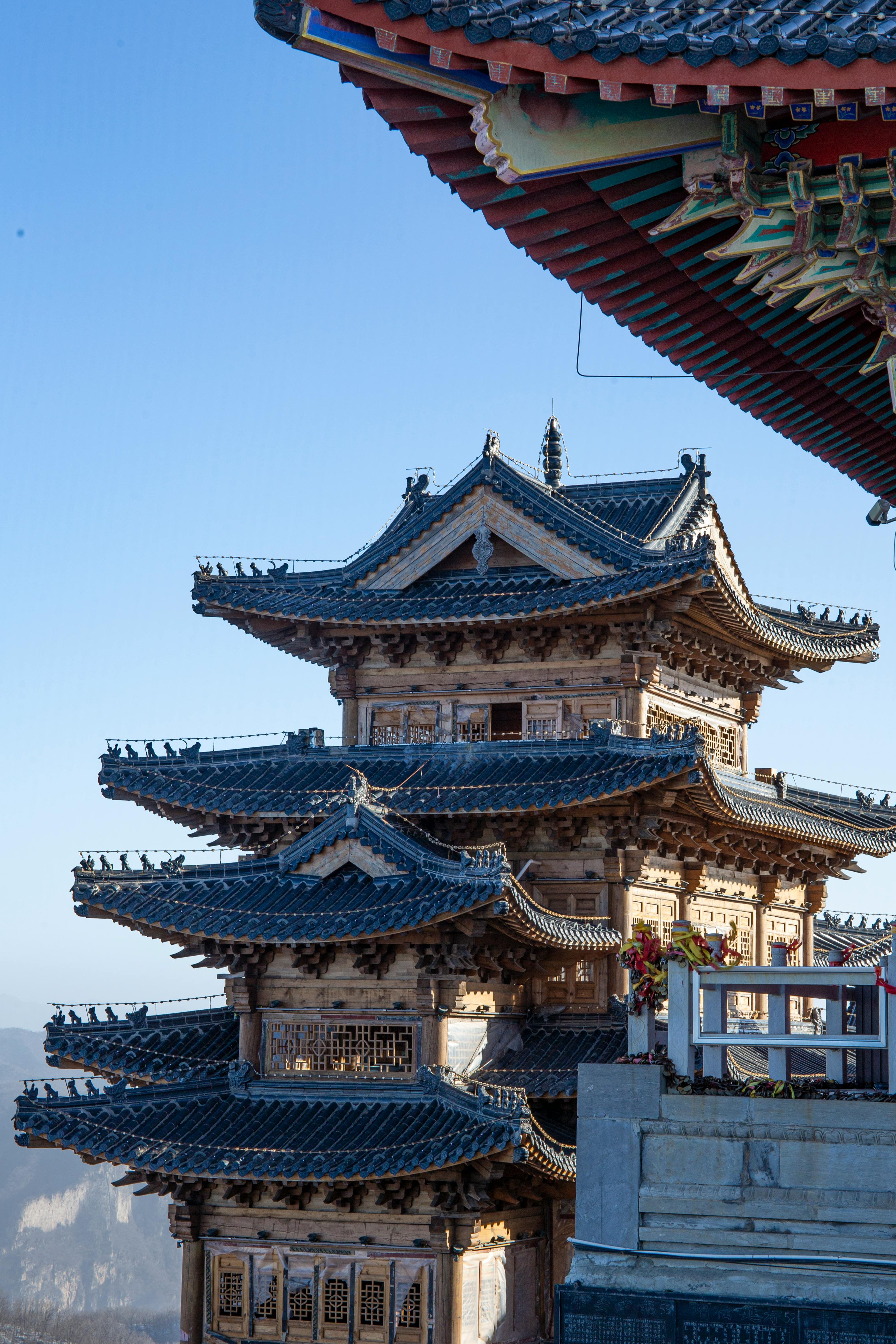 Traditional Japanese Pagoda · Free Stock Photo