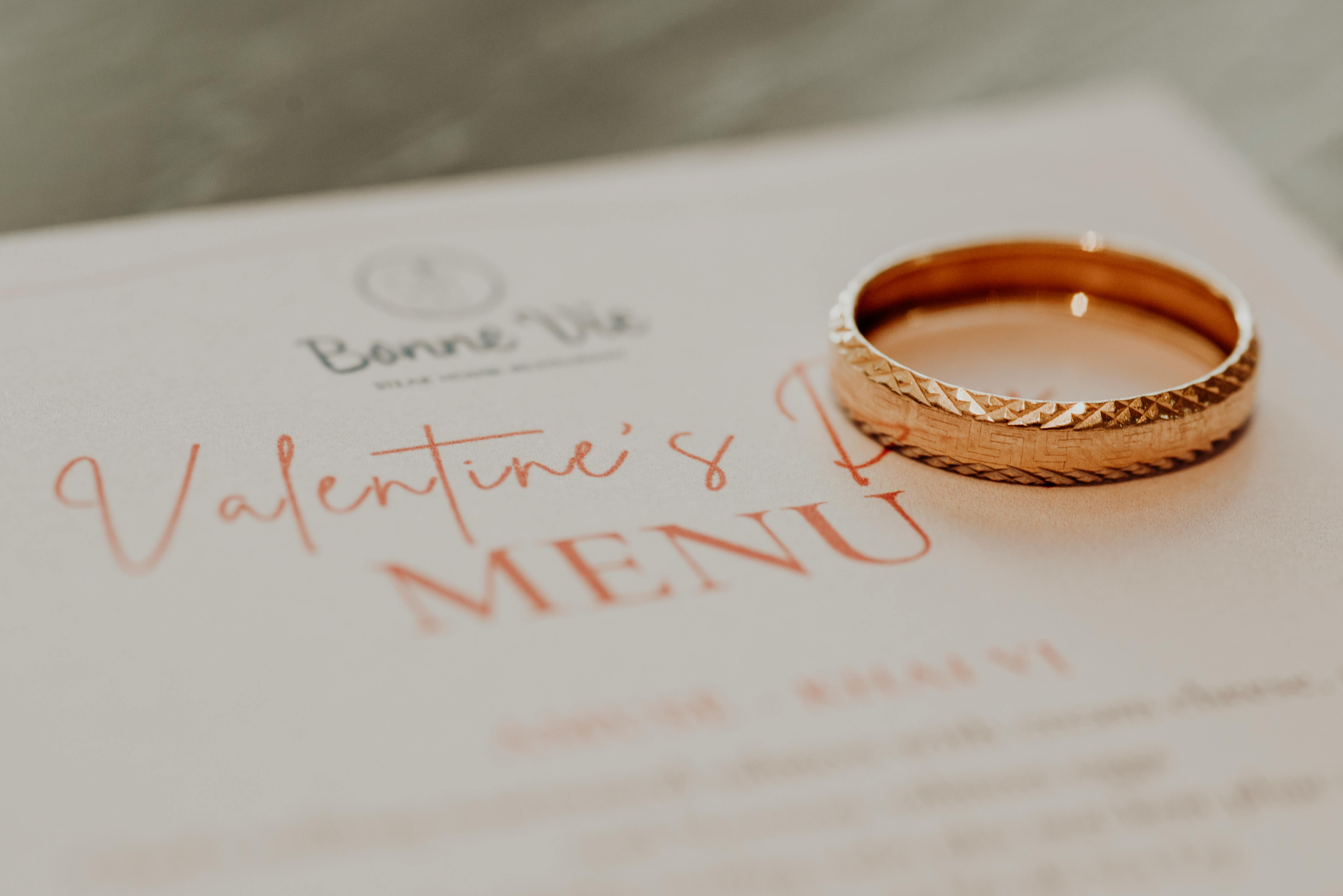 Ring on Menu Card · Free Stock Photo