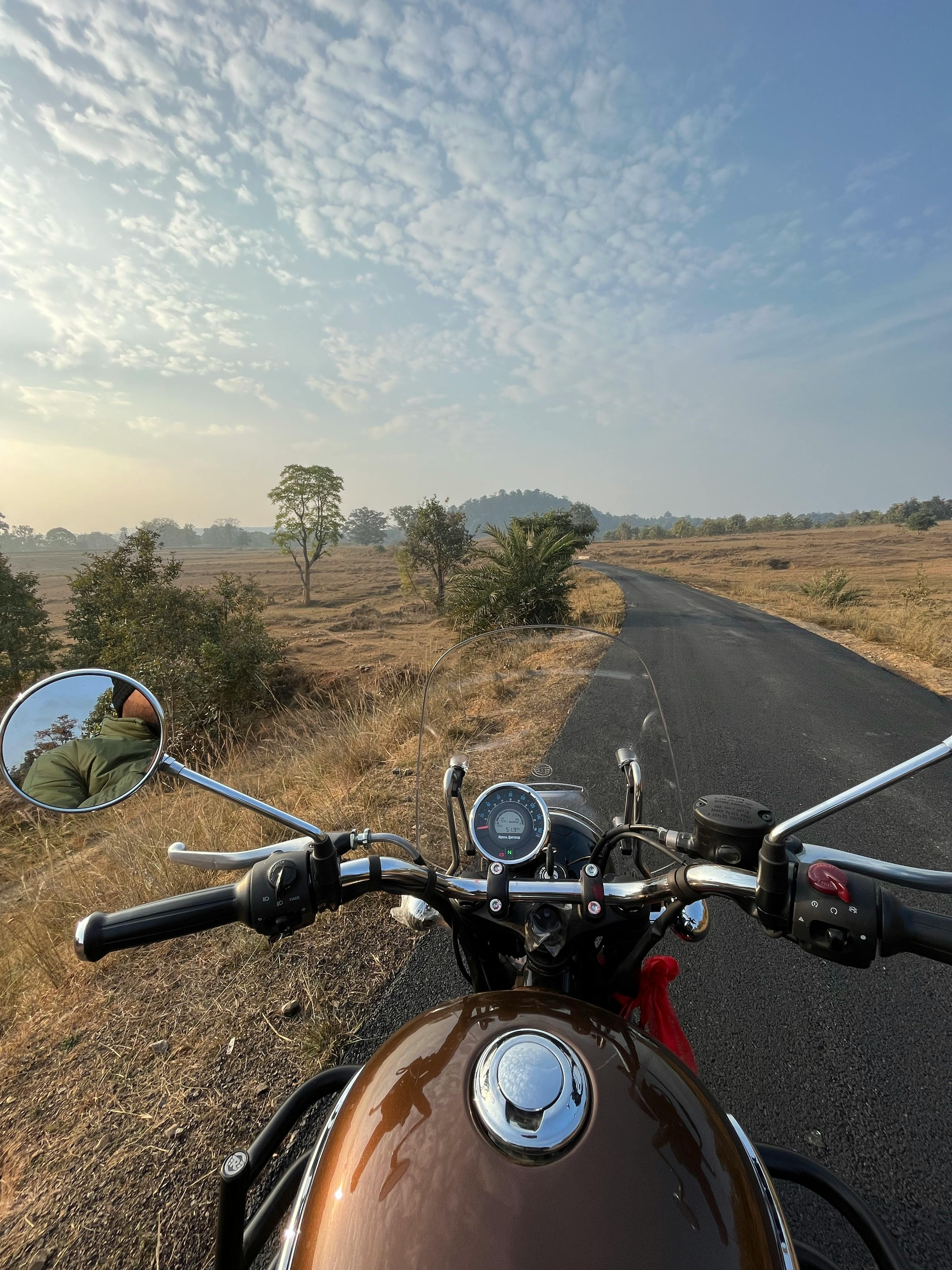Yamaha Motorcycle on Road on Hills · Free Stock Photo
