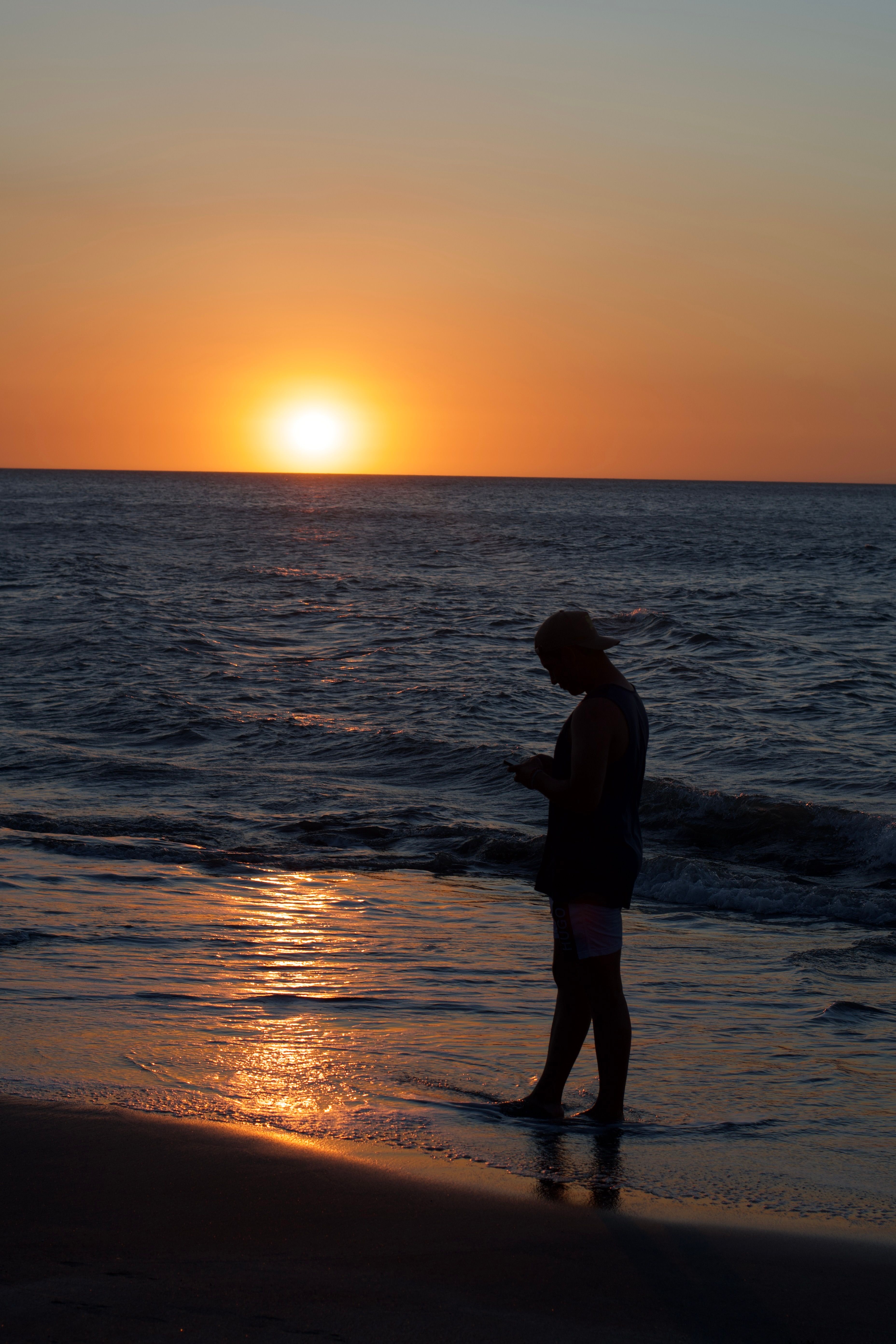 Man Running in the Beach during Sunset · Free Stock Photo