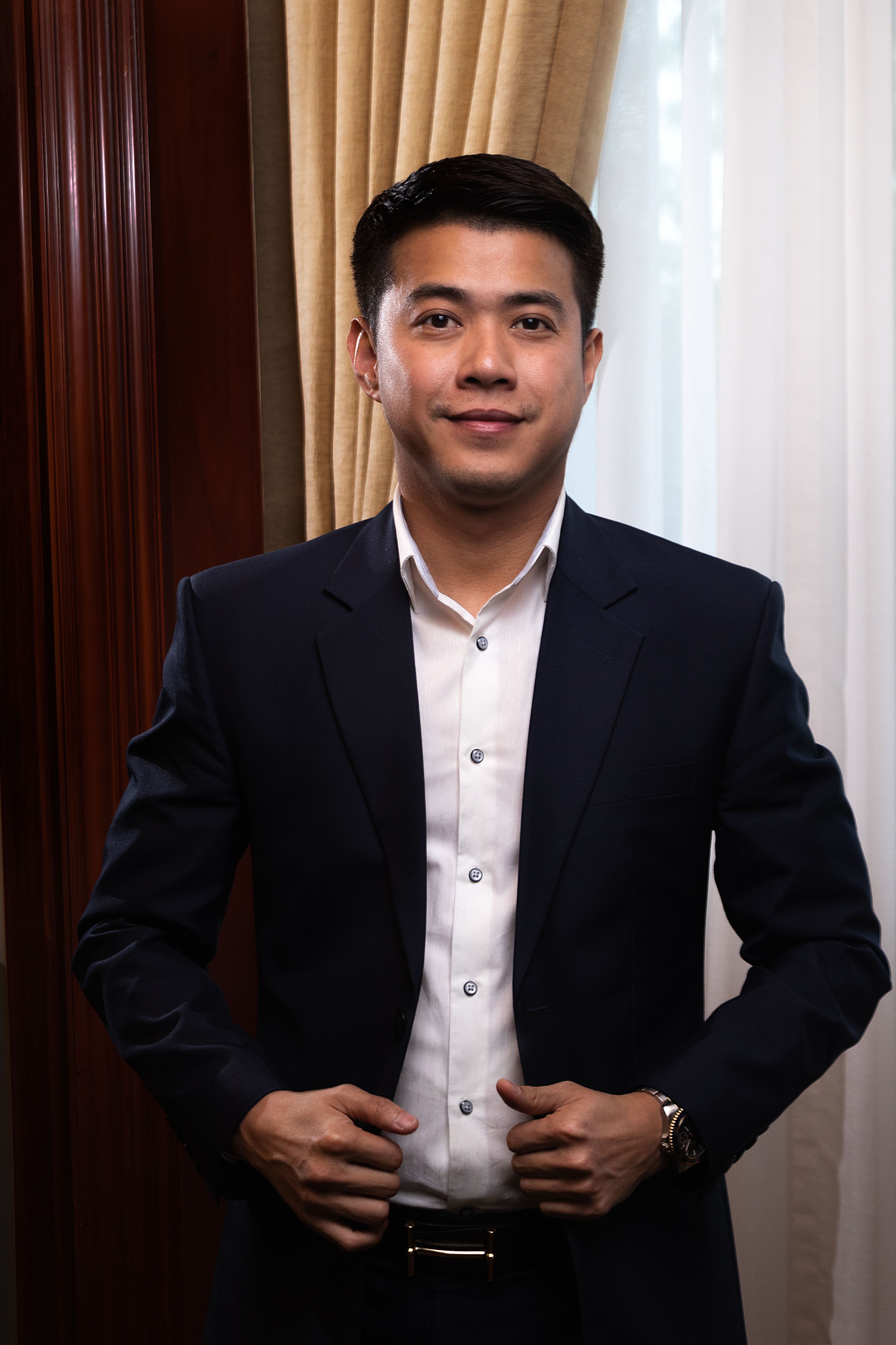 Man In Black Formal Suit Jacket · Free Stock Photo