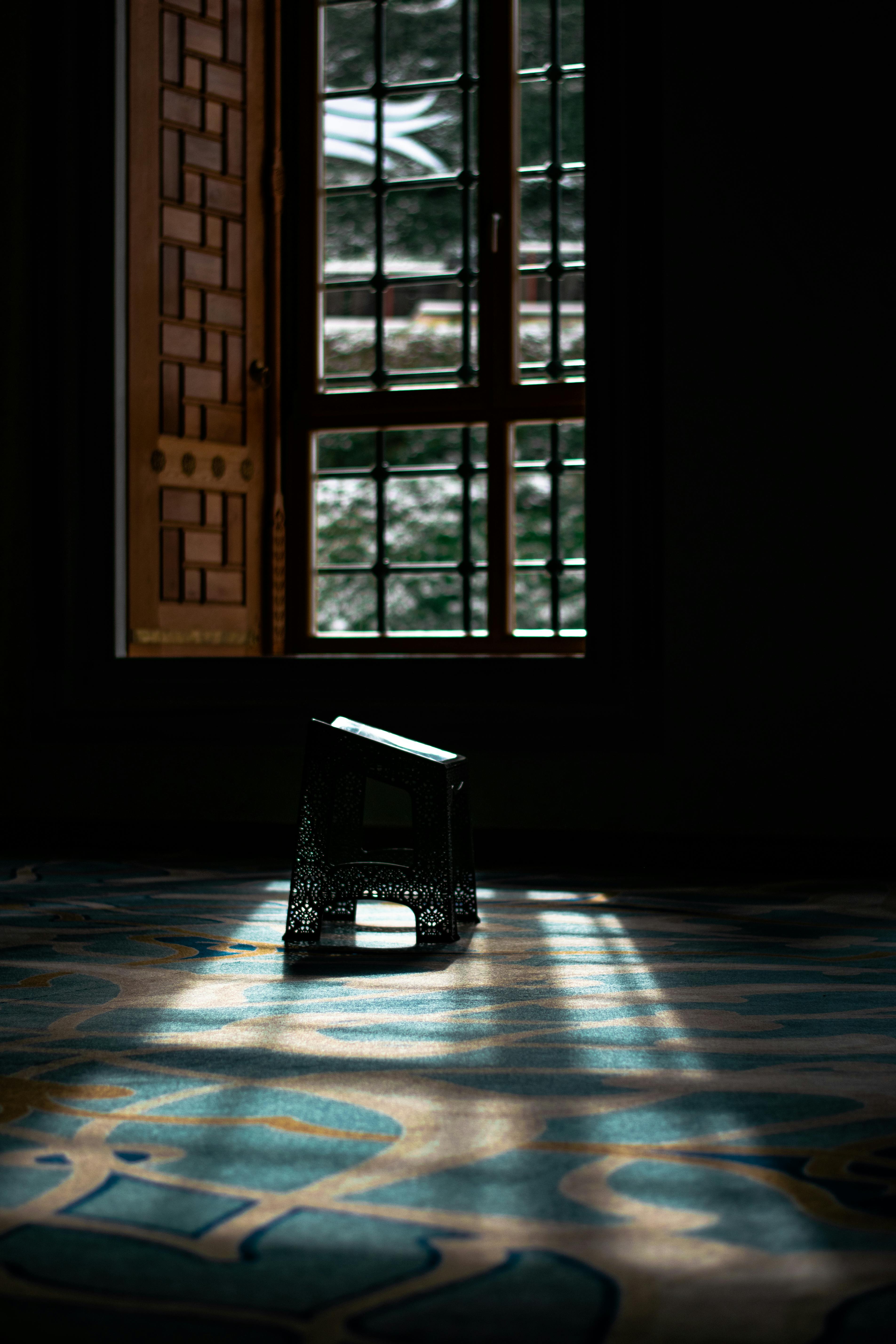Interior of Mosque · Free Stock Photo