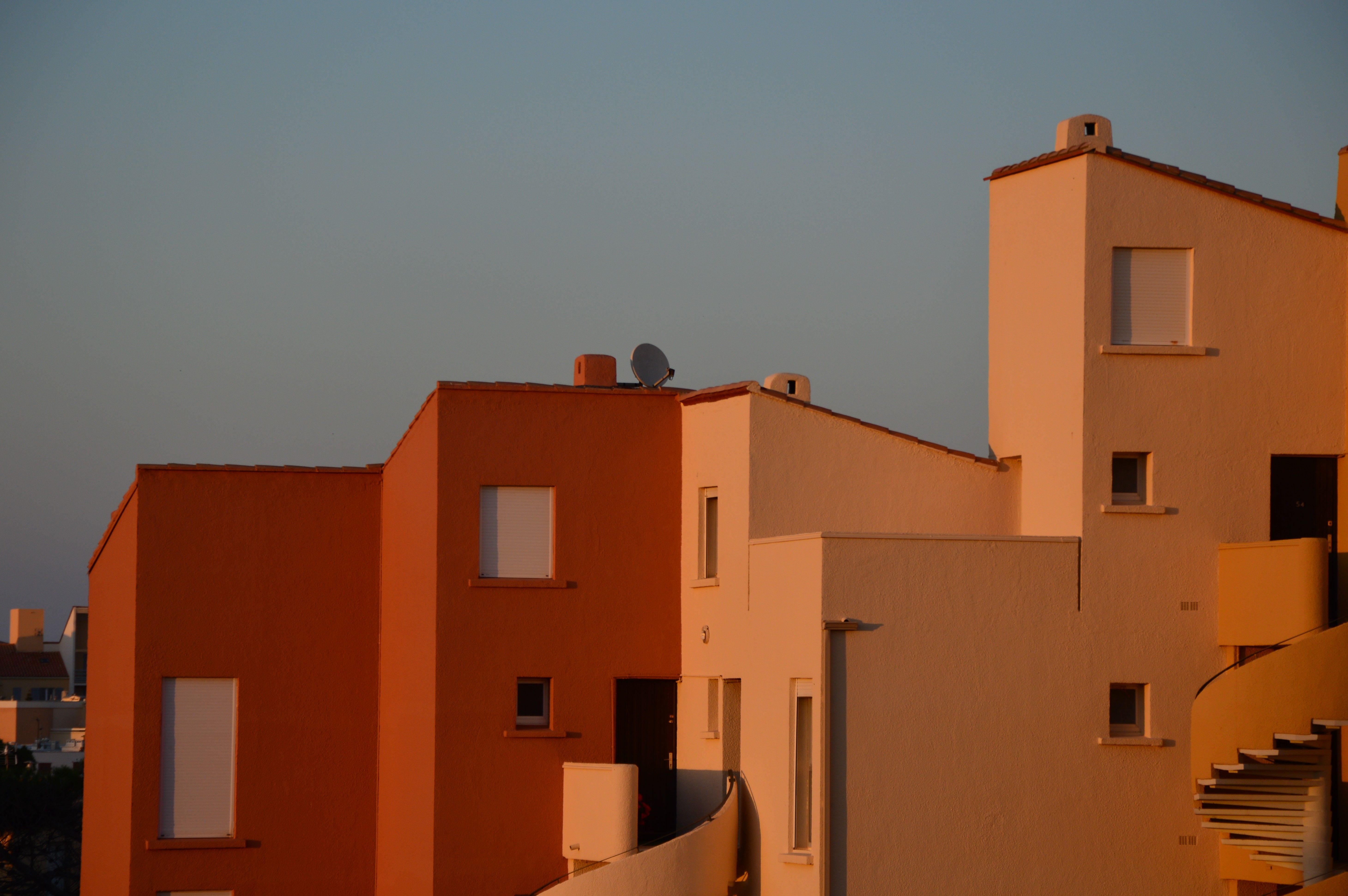 Urban Residential Building · Free Stock Photo