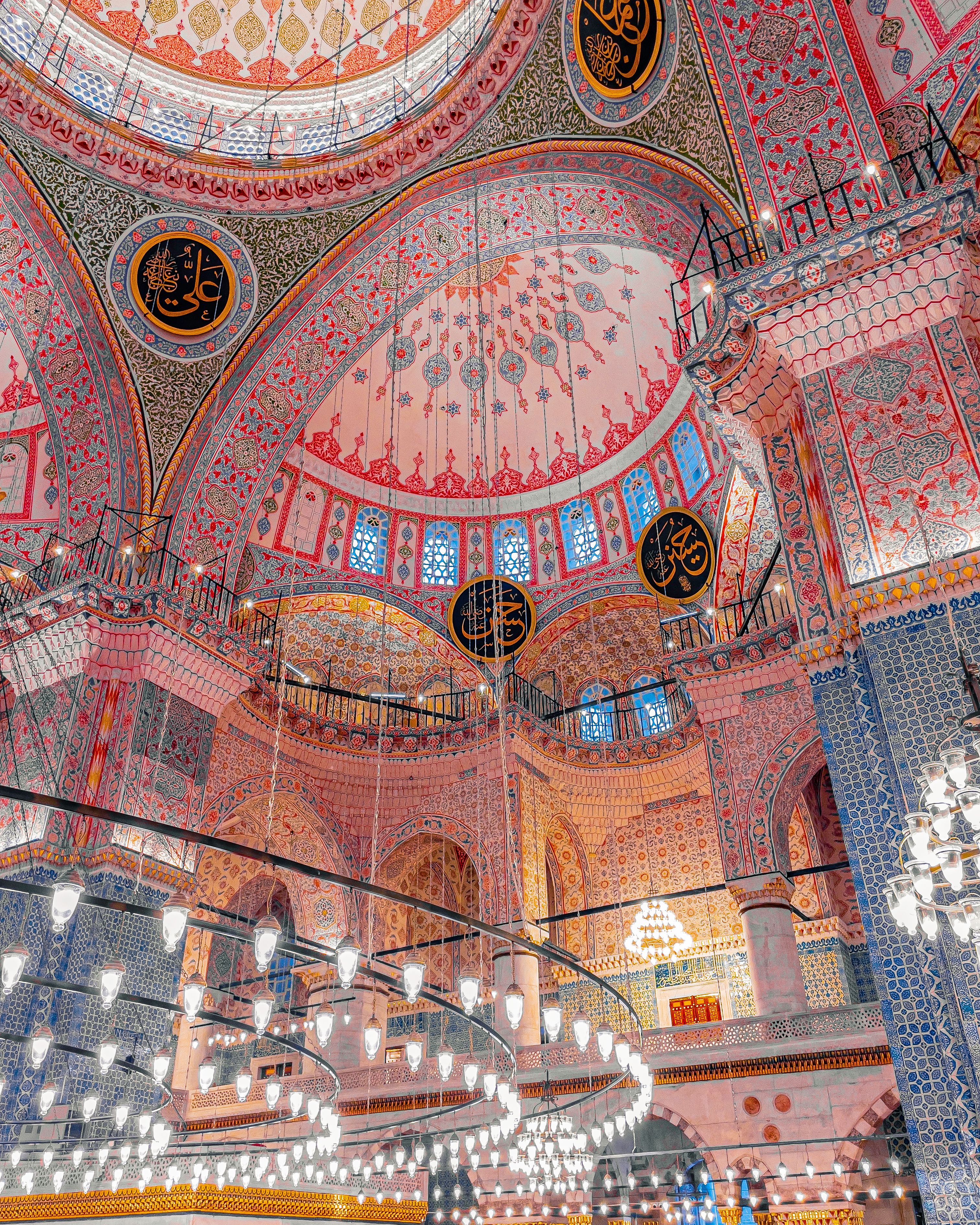 Ornaments on Ceiling in Temple · Free Stock Photo