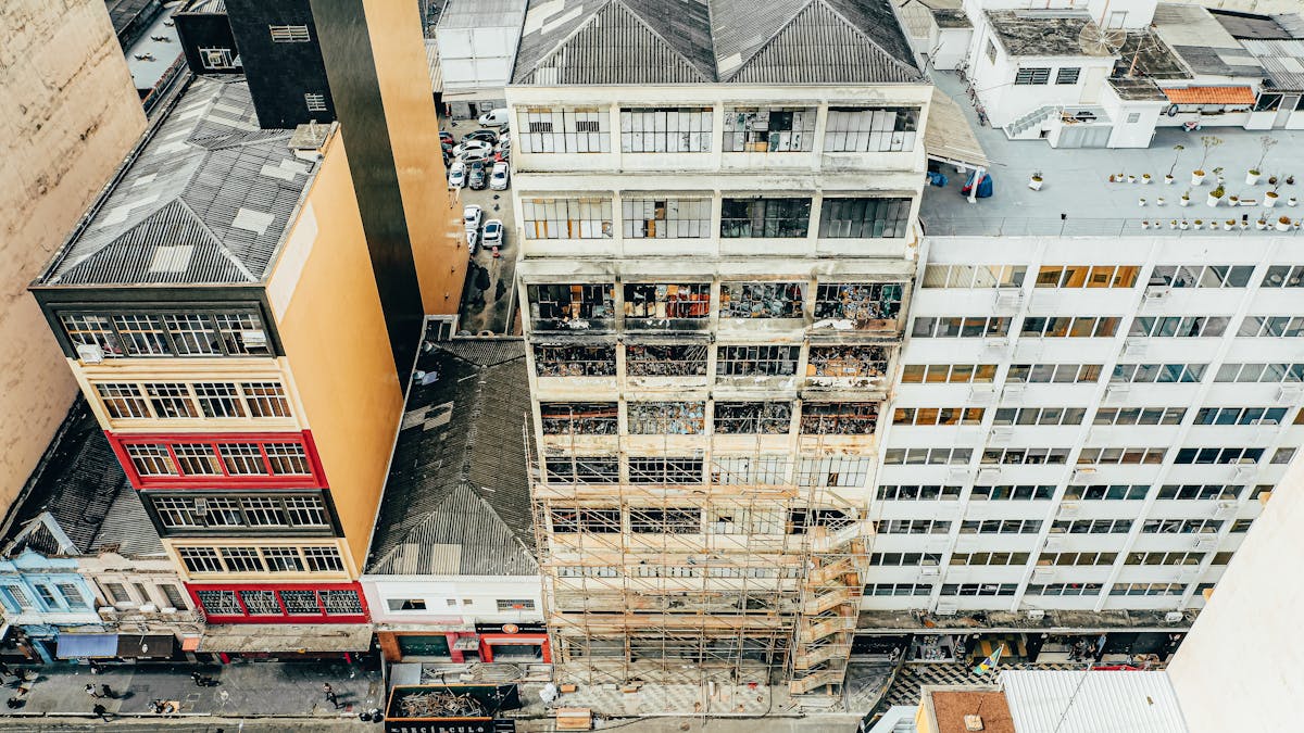 Destroyed City Photos, Download The BEST Free Destroyed City Stock ...