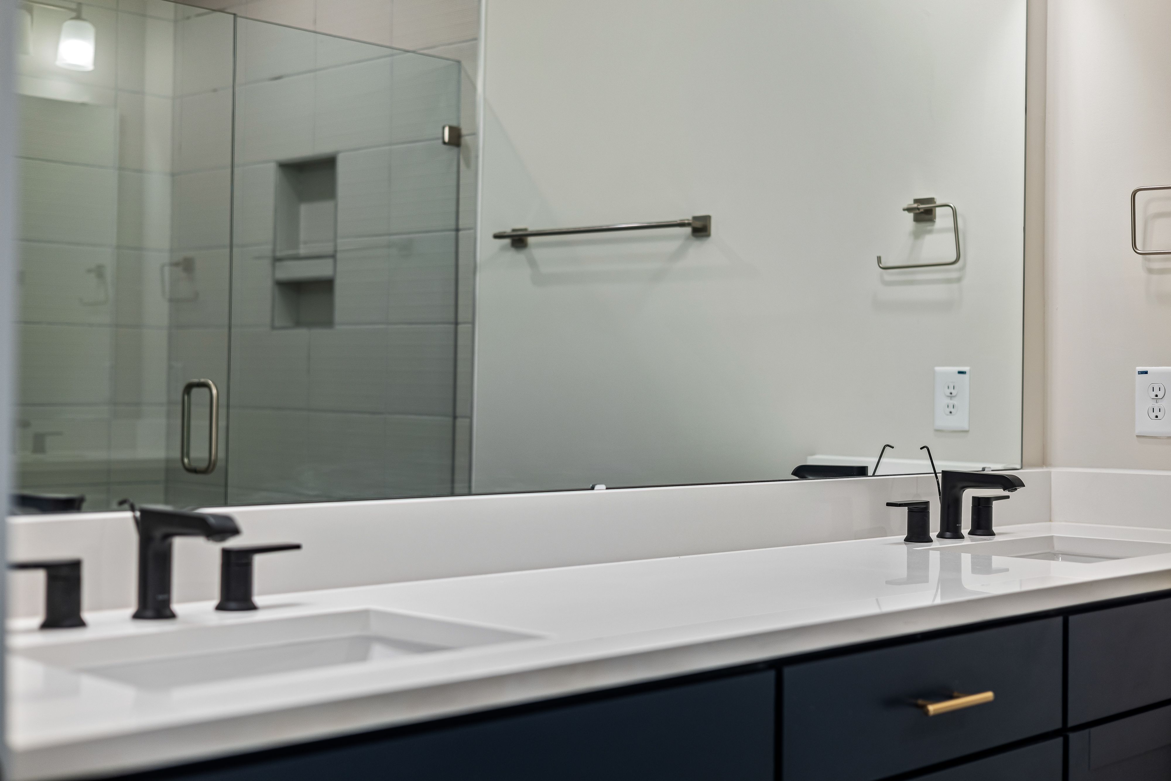 Interior Design of Bathroom · Free Stock Photo