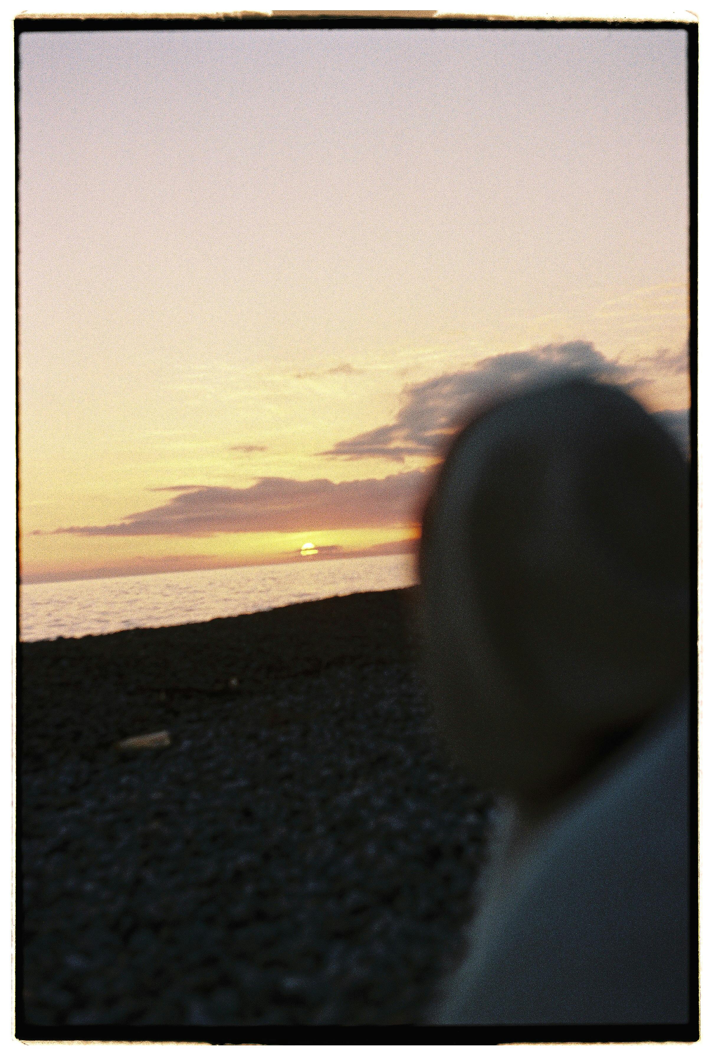 Looking To The Horizon Photos, Download The BEST Free Looking To The ...