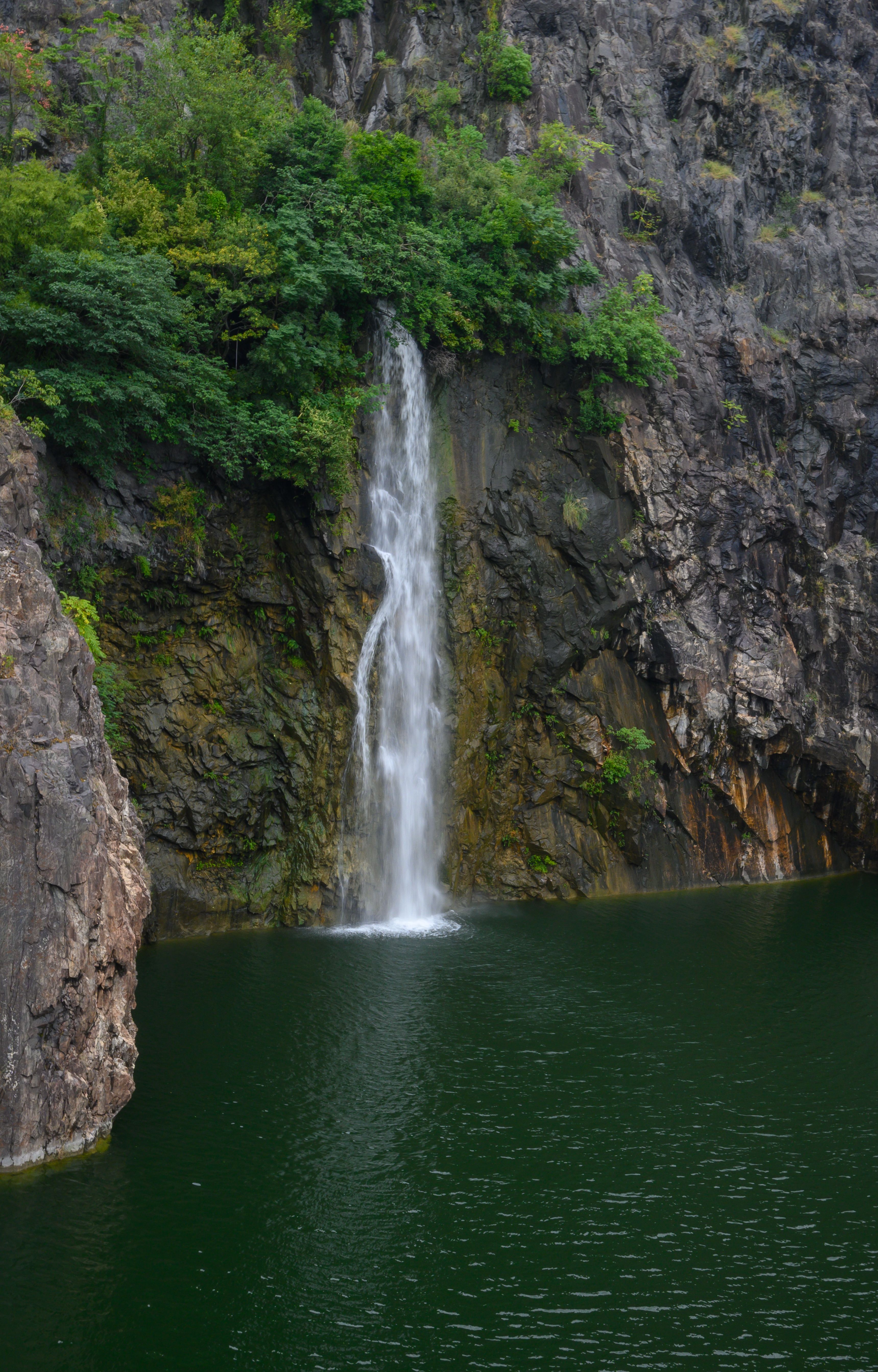 Waterfall in Kyoto Garden, Holland Park in London, England · Free Stock ...