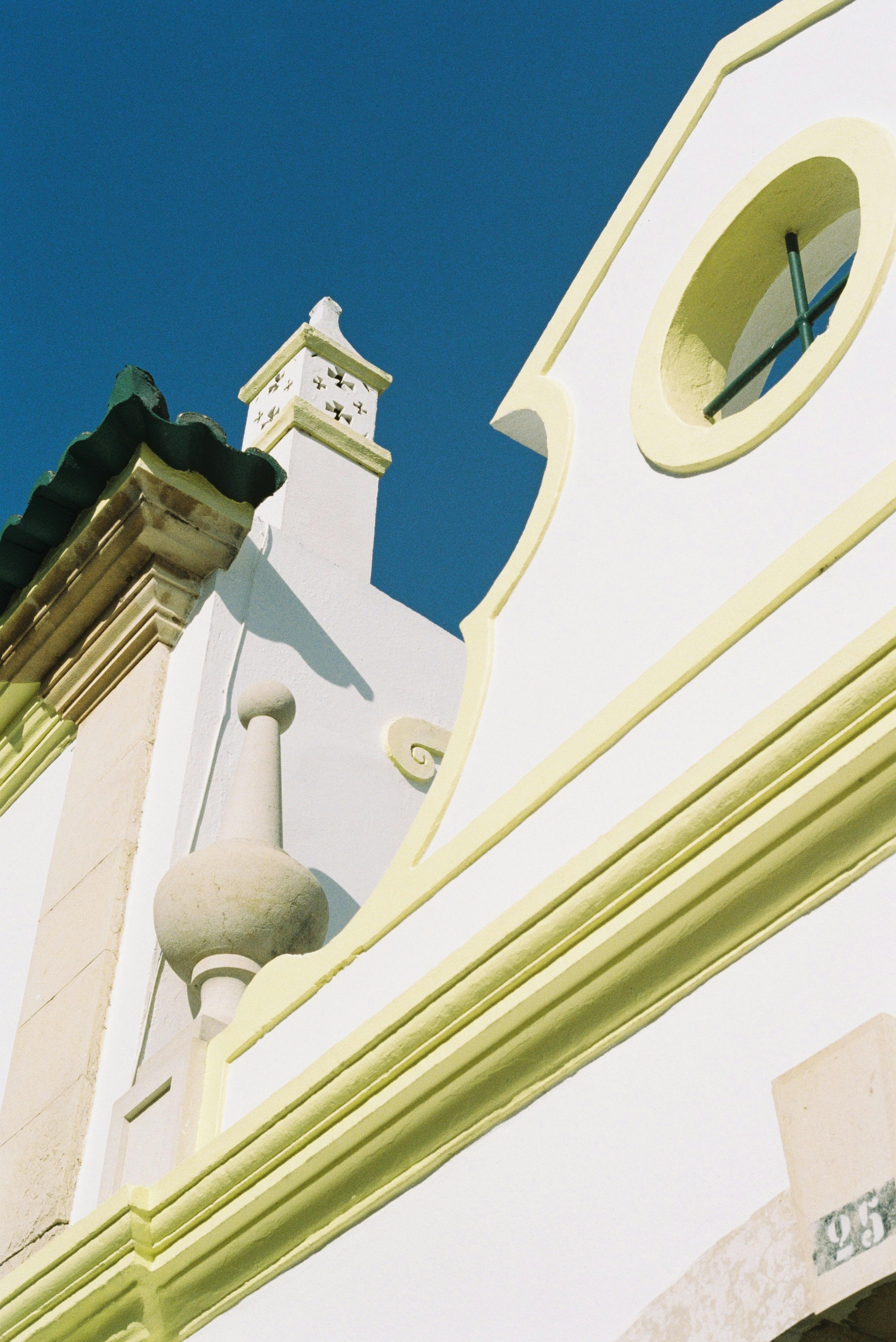 Building Wall Photos, Download The BEST Free Building Wall Stock Photos ...