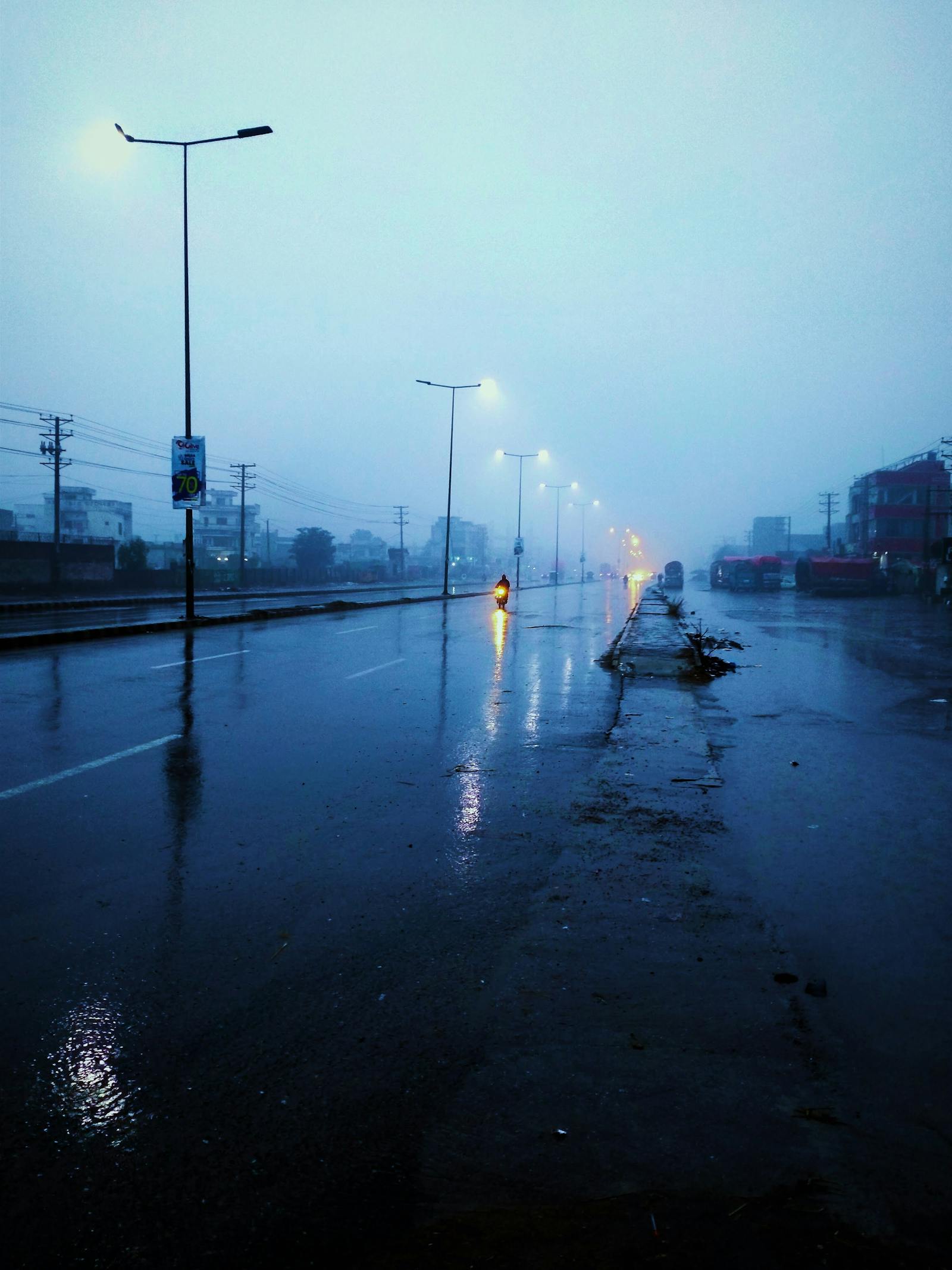 Rainy Road Photos, Download The BEST Free Rainy Road Stock Photos & HD ...