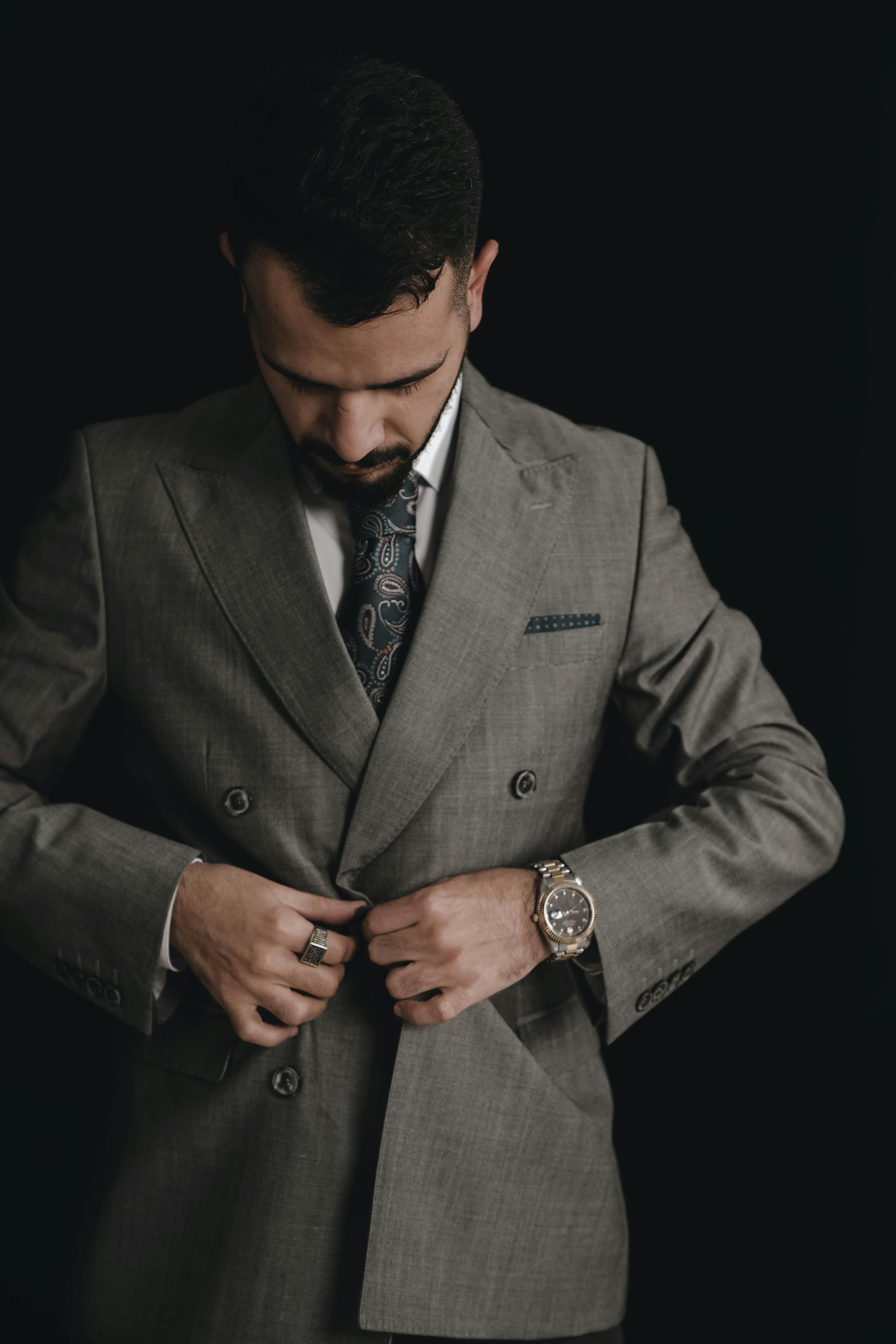 Looking Down Photos, Download The BEST Free Looking Down Stock Photos ...