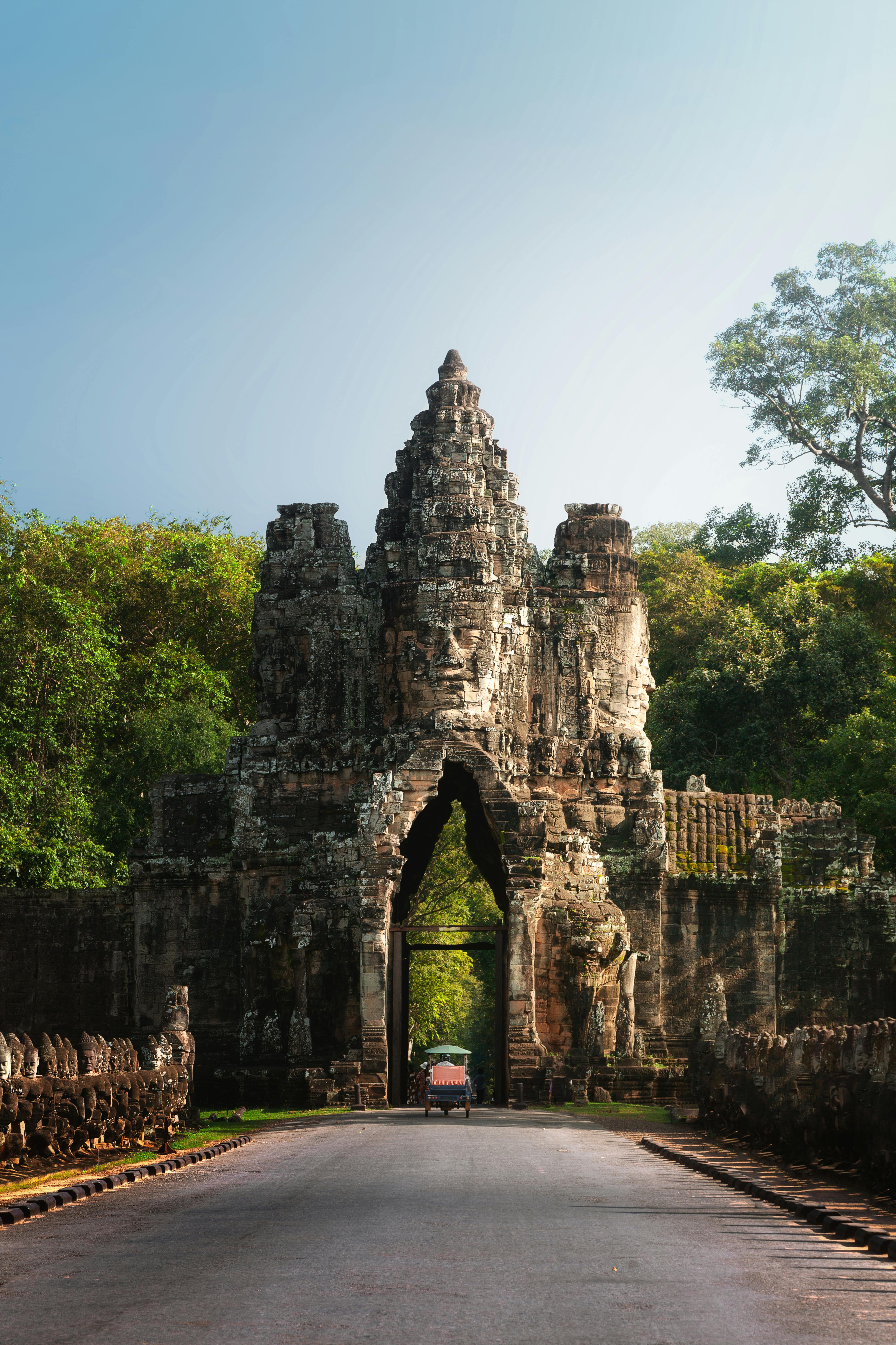 Road Leading toward an Ancient Temple · Free Stock Photo