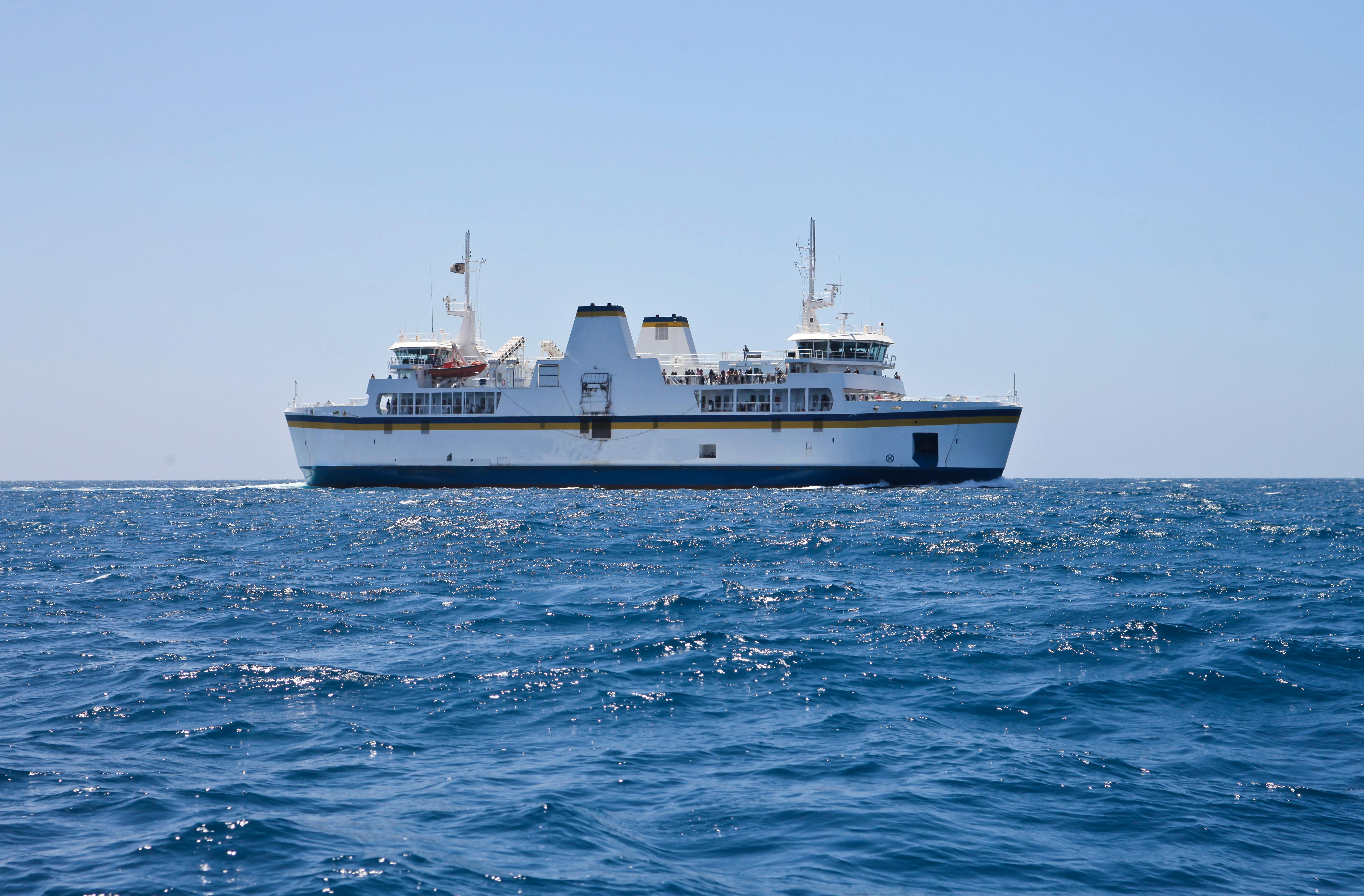 Free stock photo of boat, navigate, people