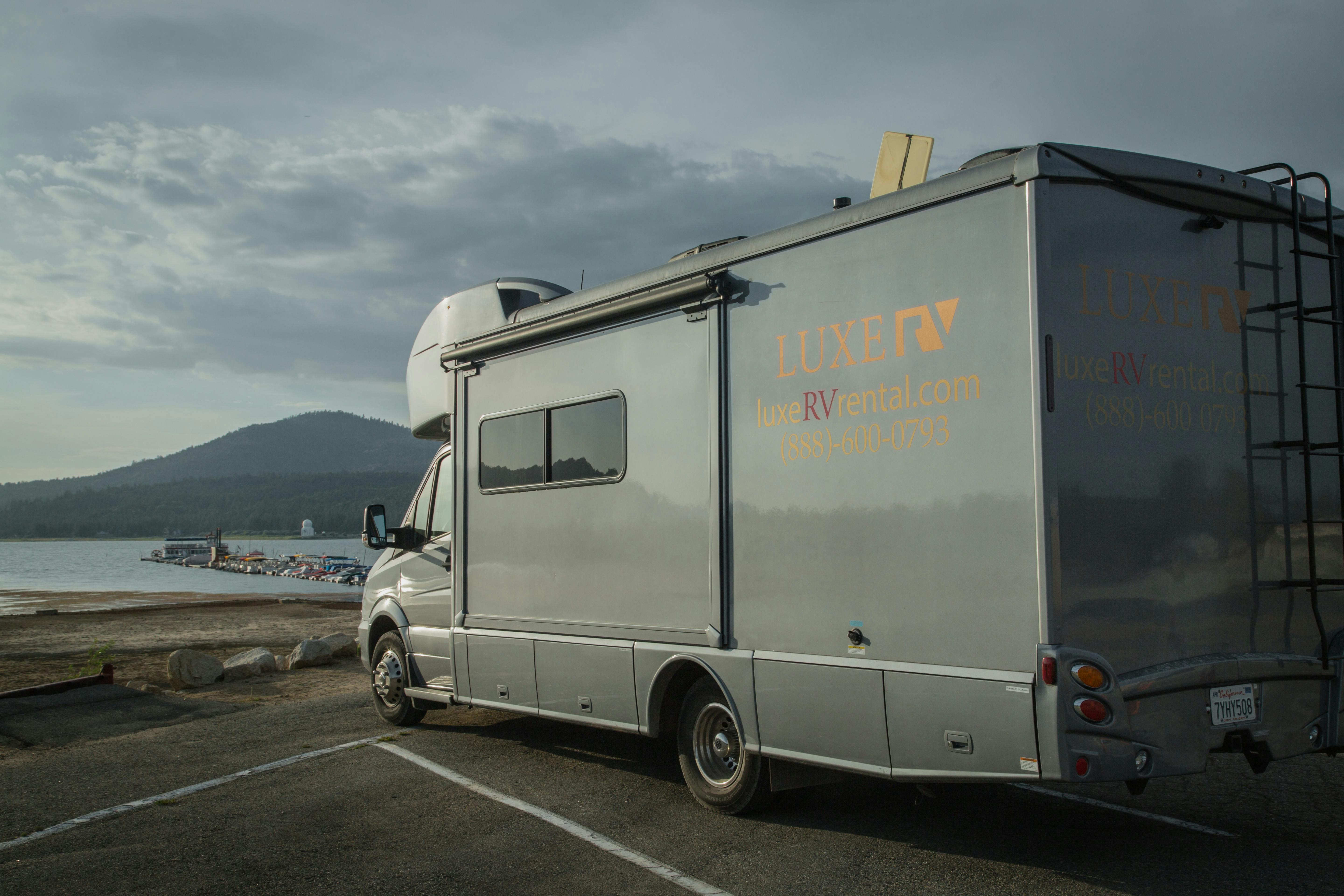 Luxe RV Rental - 摄影